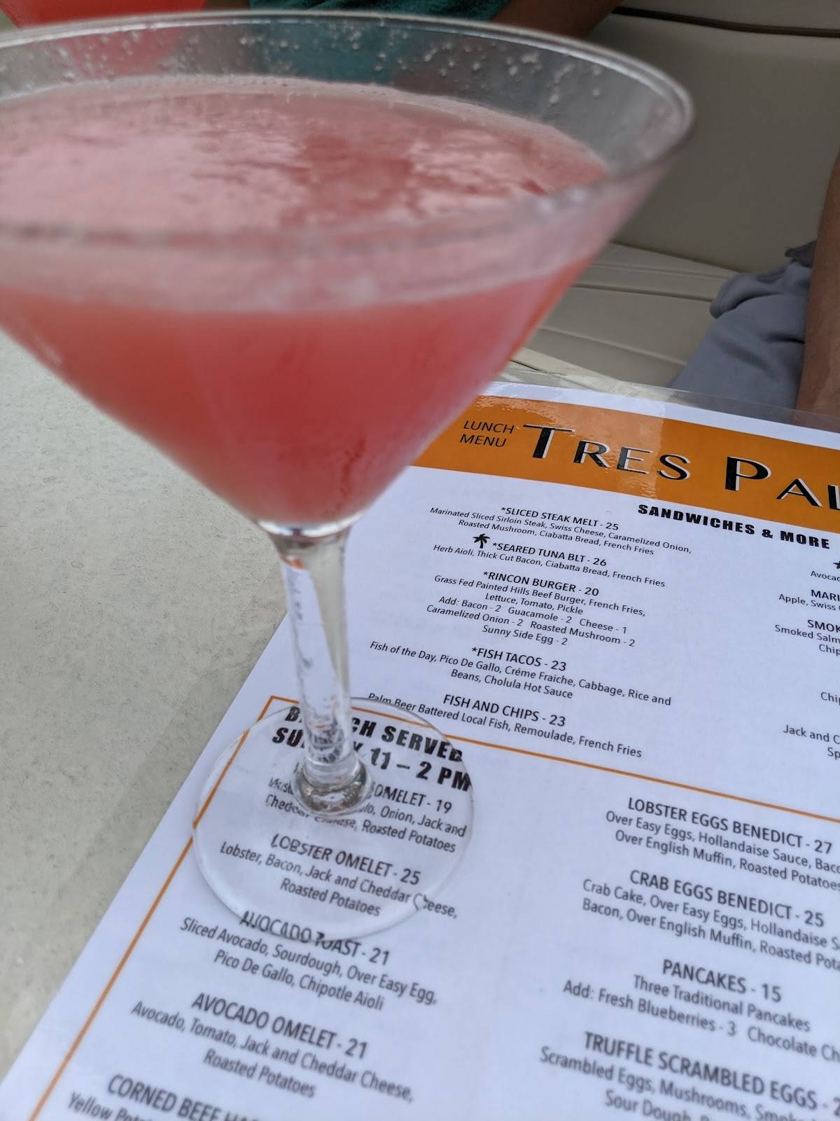 Menu at Tres Palms pub & bar, Babylon
