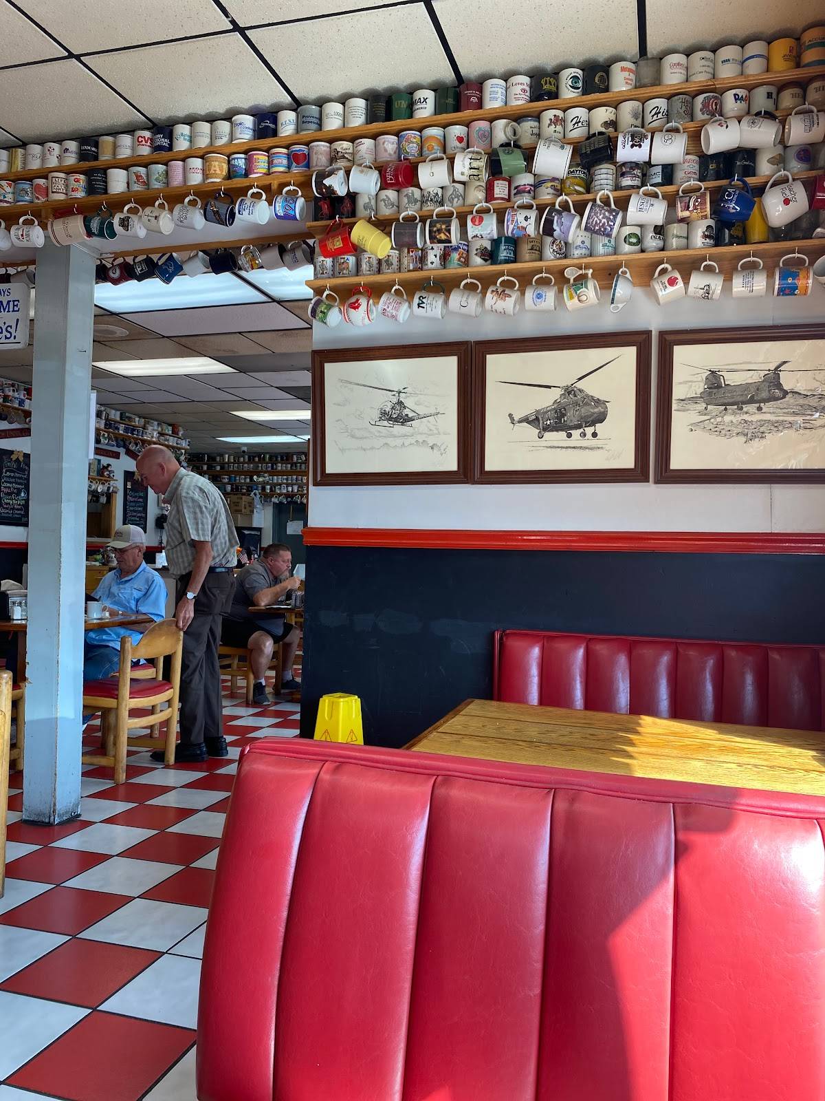 Menu at Uncle Pete's Restaurant, Lebanon