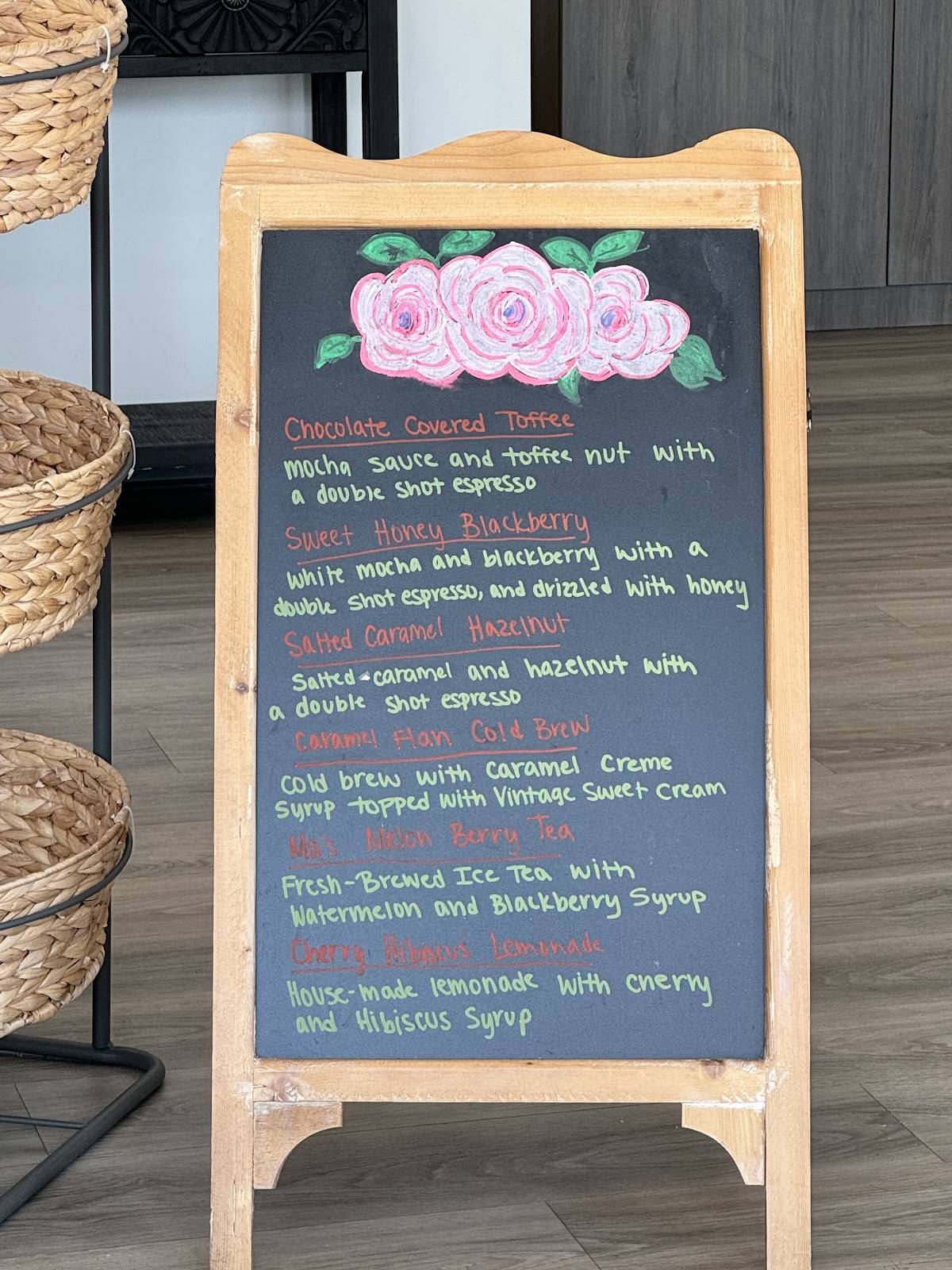 Menu at Vintage Rose Bakery & Sandwich Shop, De Pere