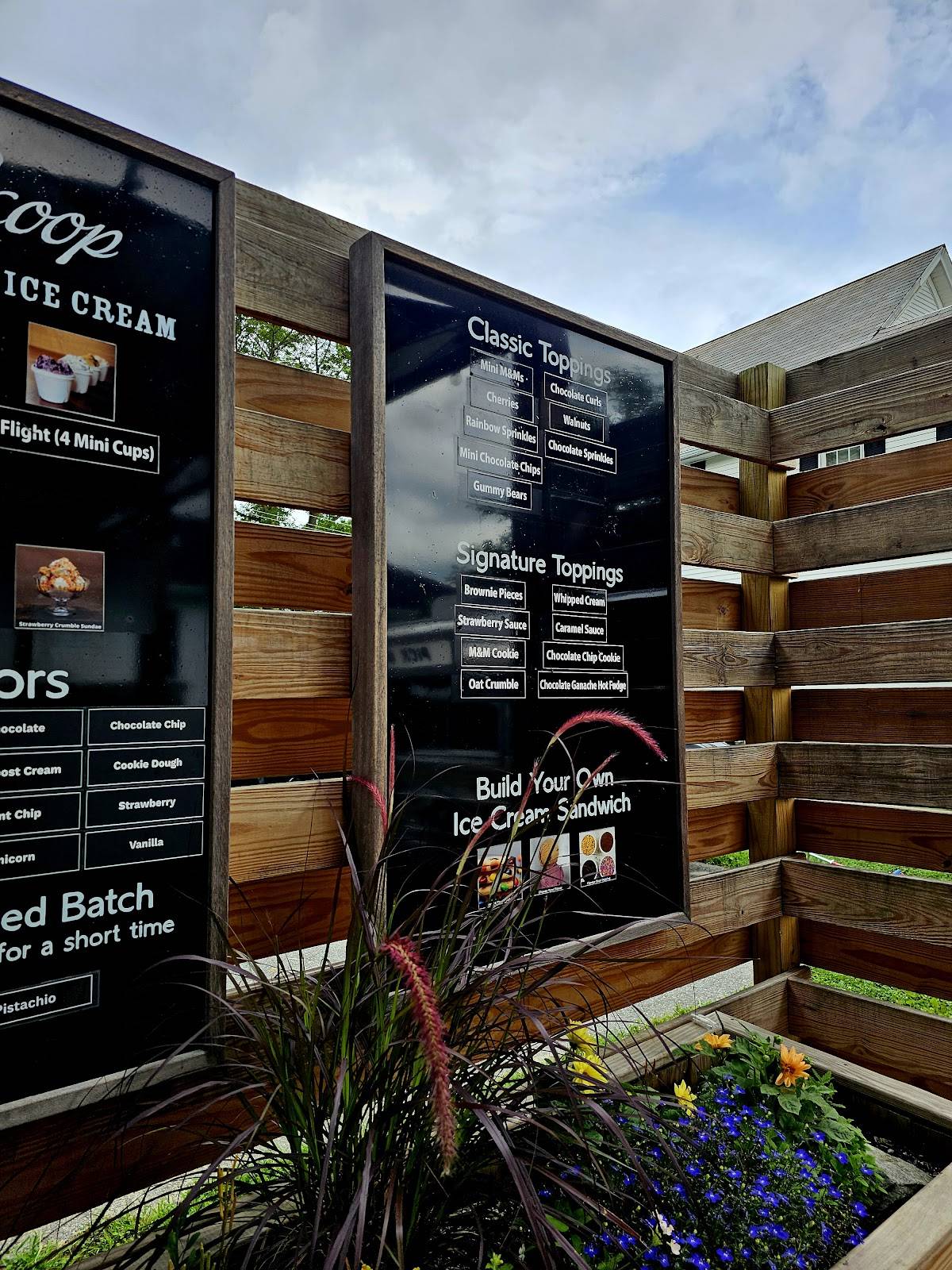 Menu at Wright's Dairy Farm and Bakery, North Smithfield