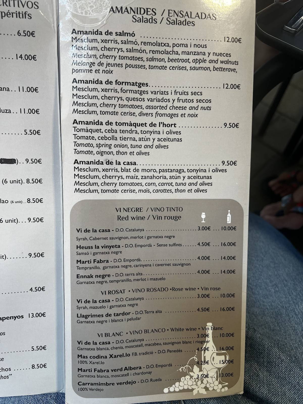 Menu at 33 MAR pub & bar, Palamós