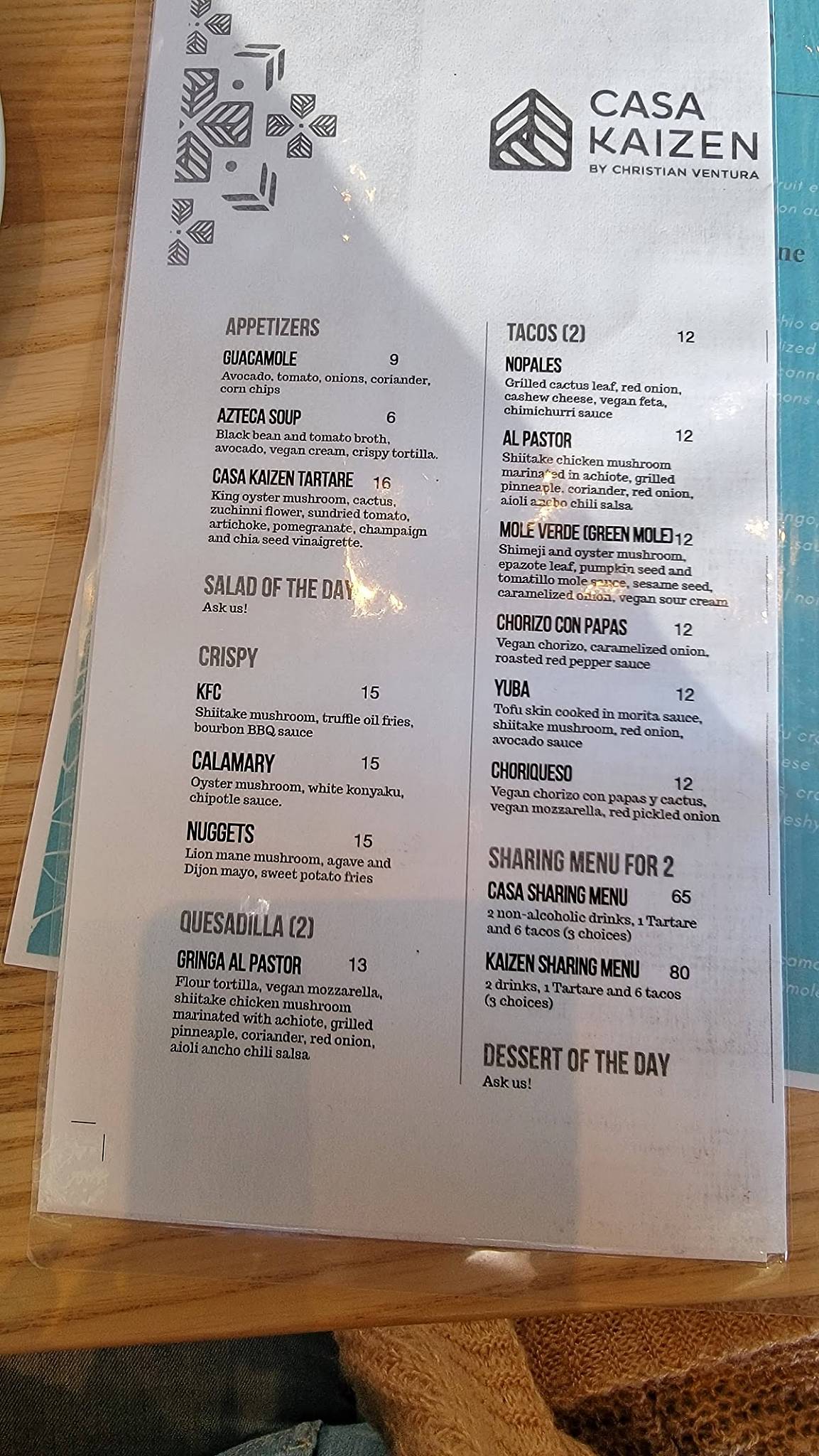 Menu au Casa Kaizen restaurant, Montréal, 16 Ave des Pins