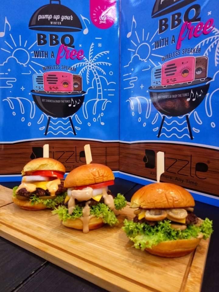 Carta del restaurante Drizzle, Abu Dabi, F83Q+M84