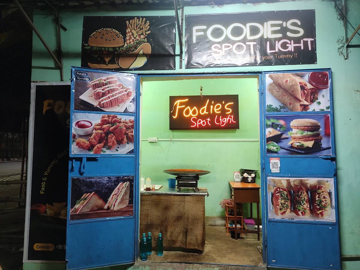 Menu at Foodies spotlight, Rourkela