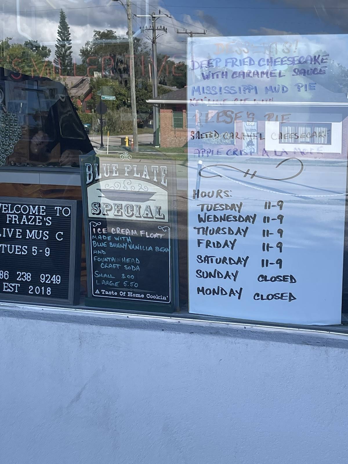 Menu at Fraze's Scratch Cookin' restaurant, Holly Hill, Ridgewood Ave