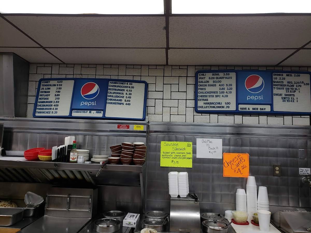 Menu at George The Chili King Drive-In fast food, Des Moines