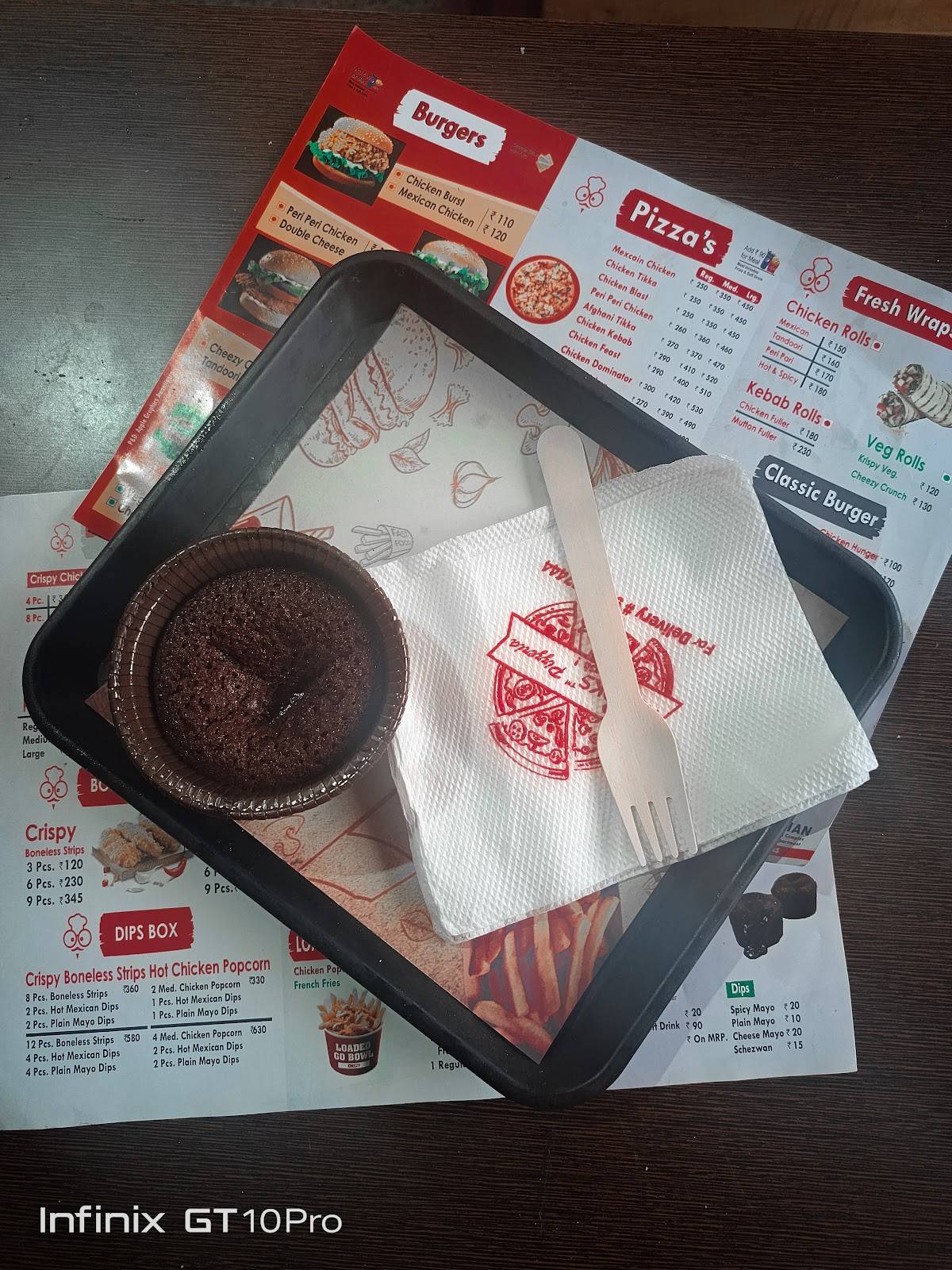 Menu at Kooks Pizzeria, Awantipora