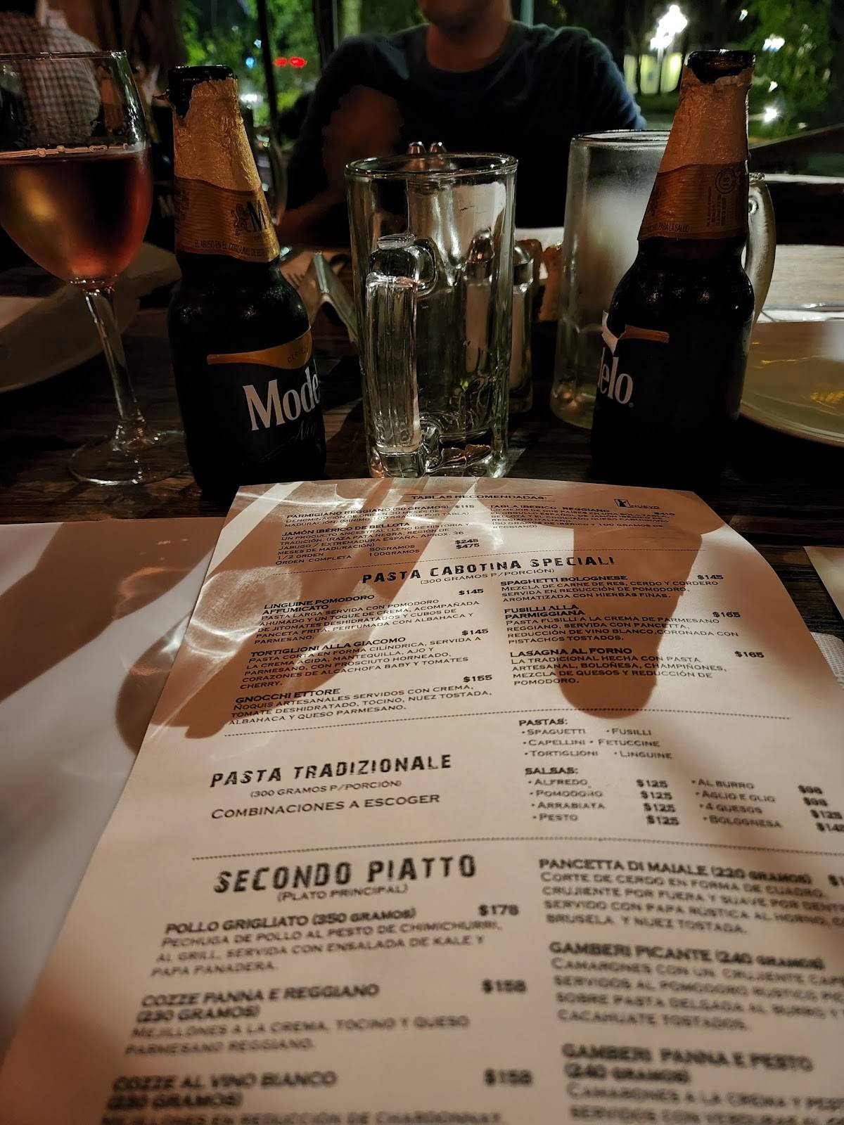 Carta del pub y bar CABOTINA, Zapopan, Av Guadalupe 1000