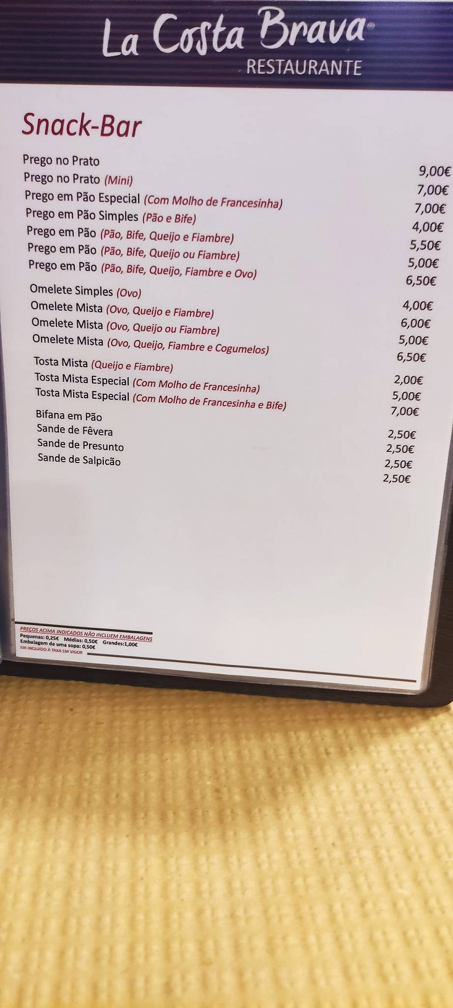 Menu em La Costa Brava restaurante, Maia