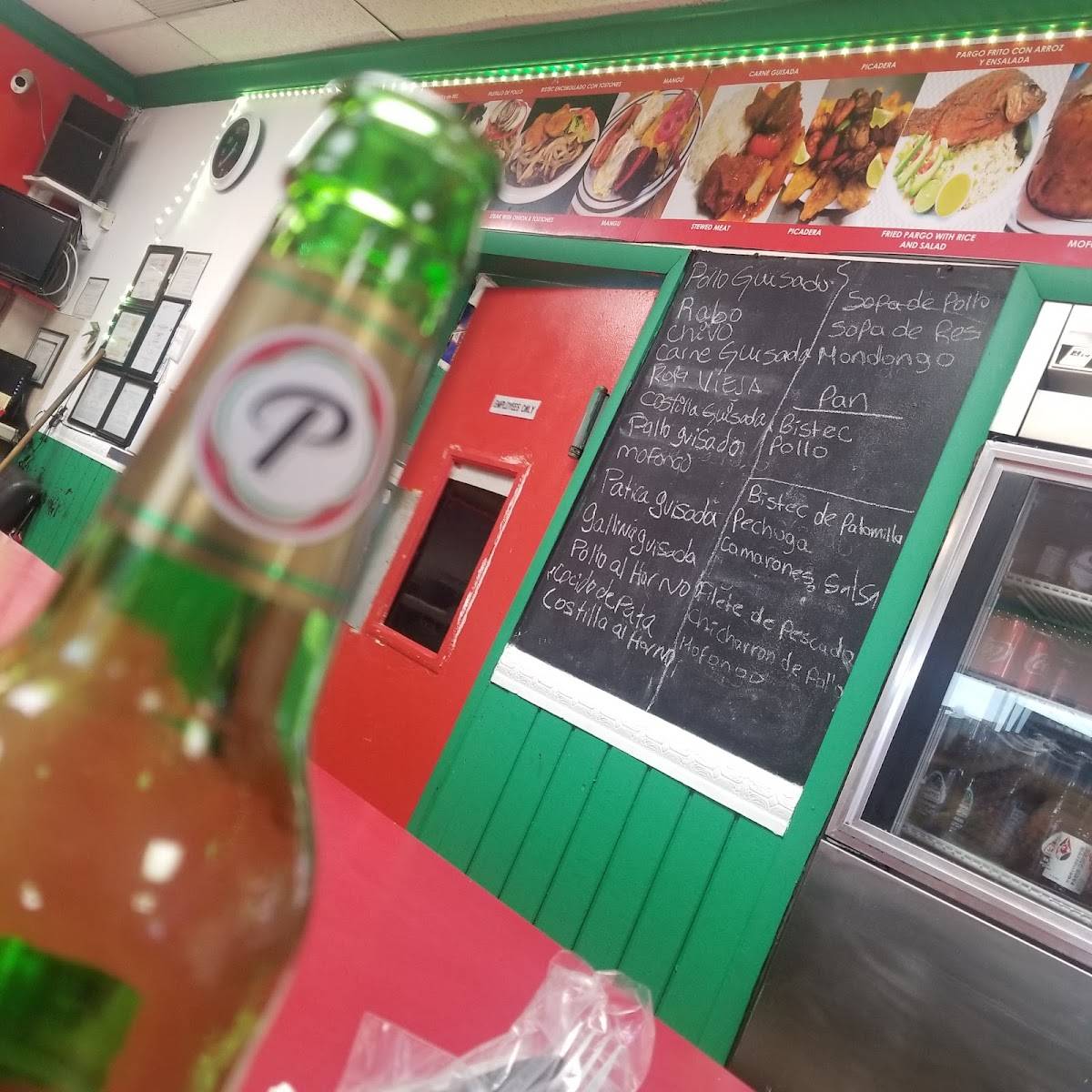 Menu at La Primera Parada Restaurant, Miami