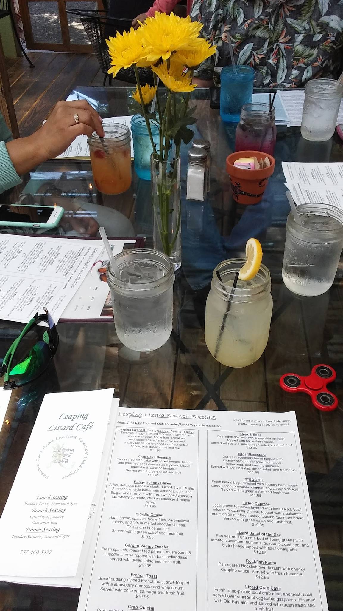 Menu at Leaping Lizard Cafe, Virginia Beach, Shore Dr