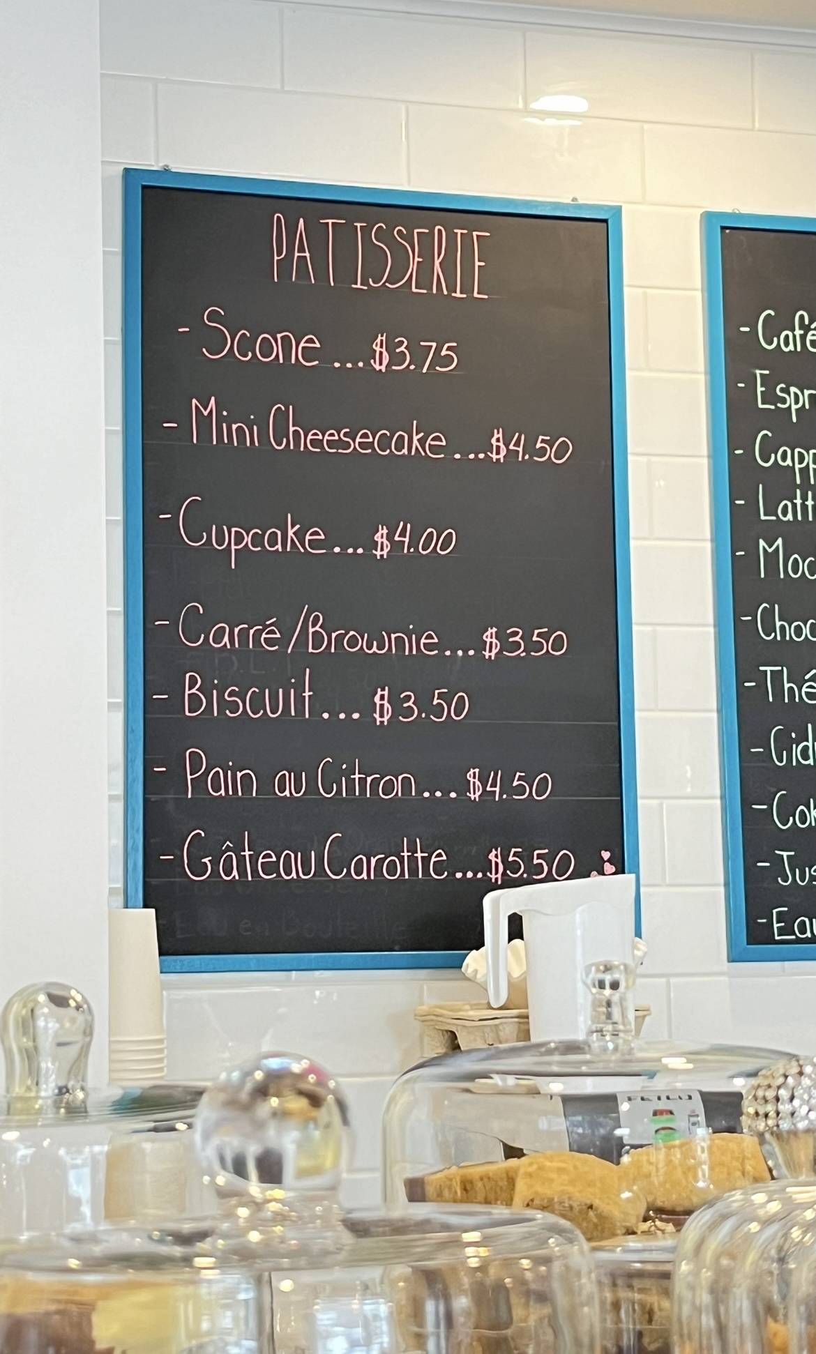 Menu at Les Délices de la Gare Valois cafe, Pointe-Claire