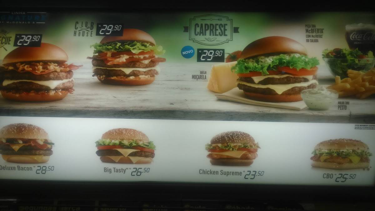 Menu em McDonald's restaurante, Mossoró, 1515 - loja 49 A