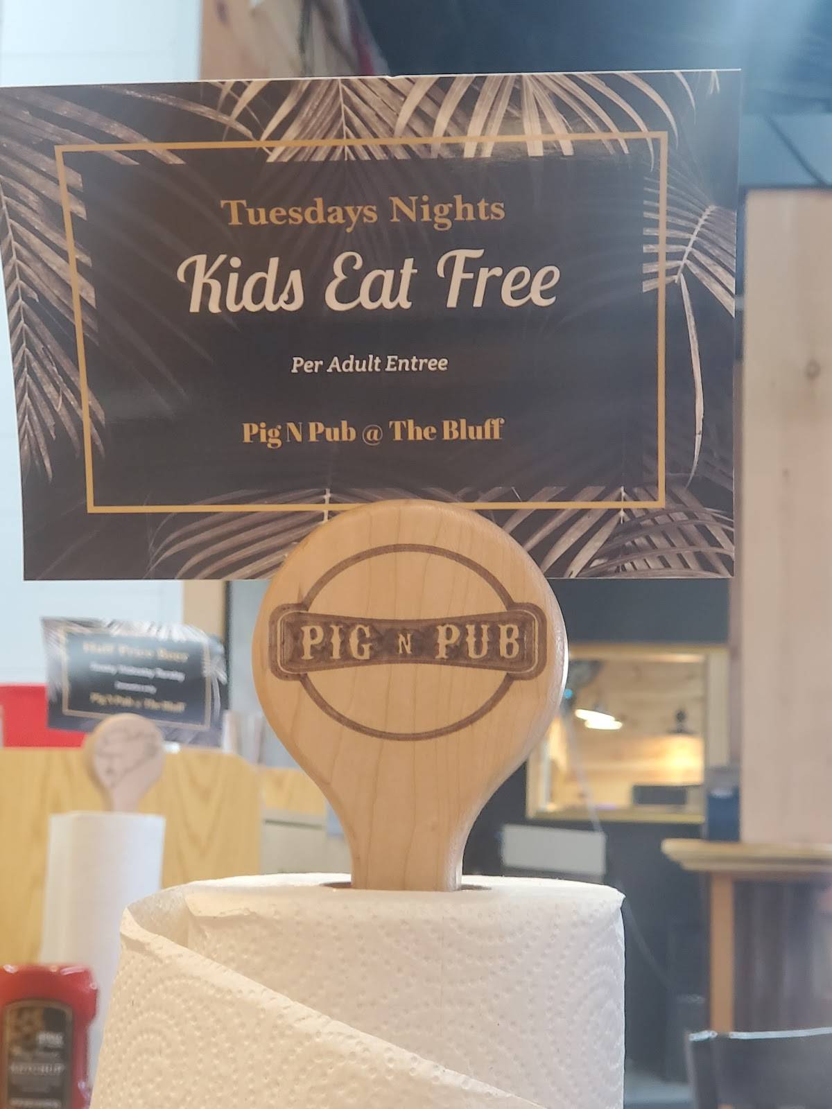Menu at Pig N Pub, White Bluff