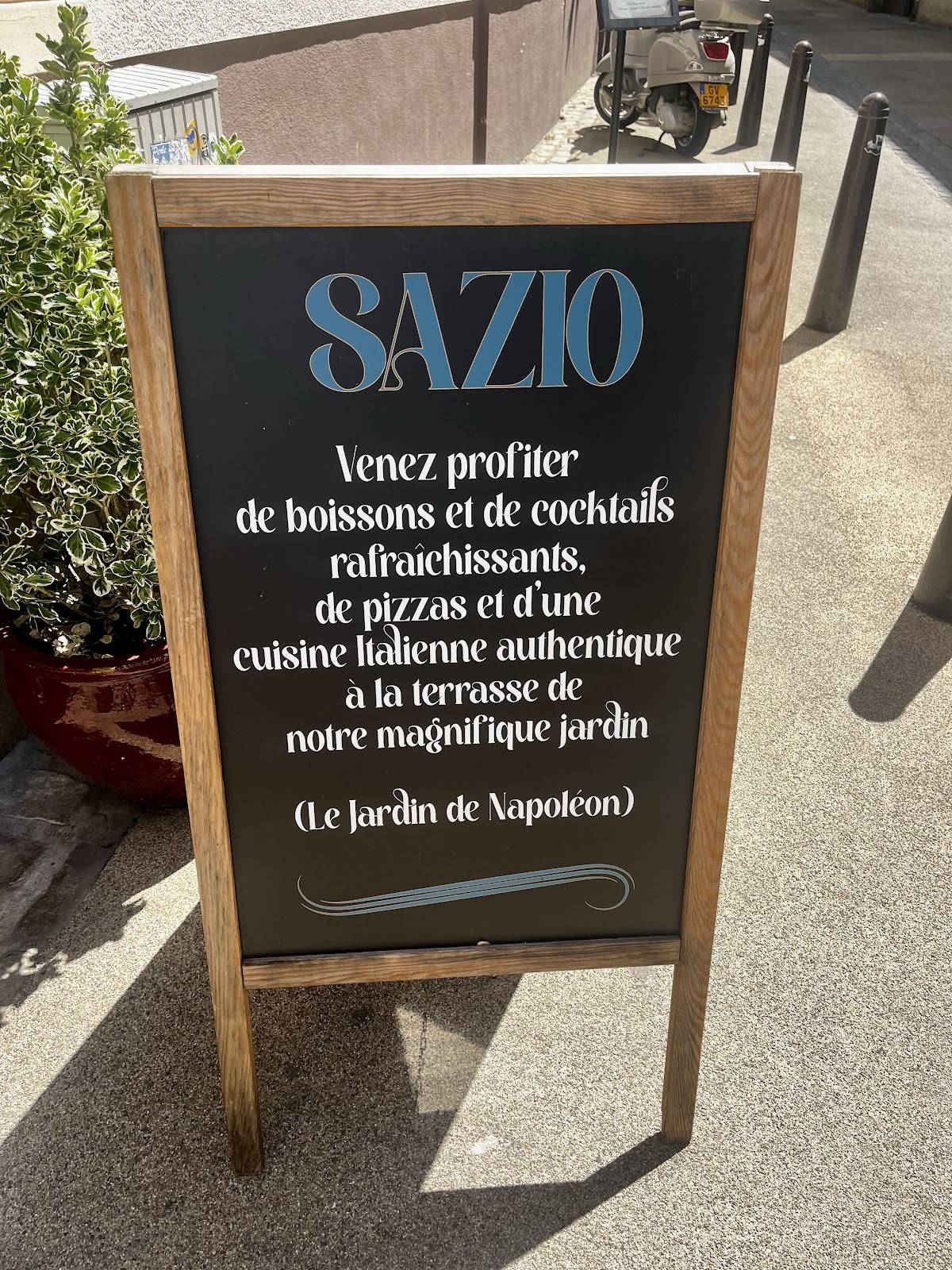 Menu at Sazio restaurant, Luxembourg City