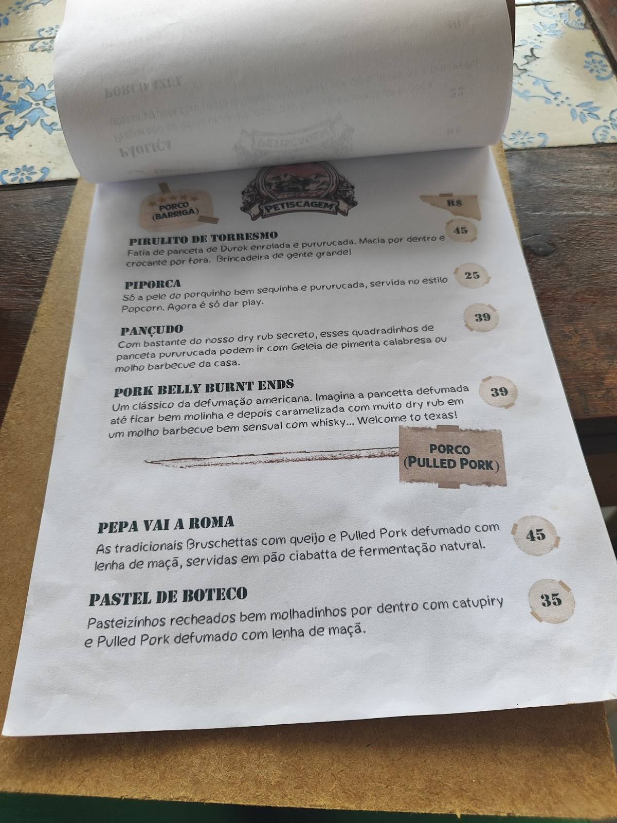 Menu at Porco Voador Belém restaurant, Belém