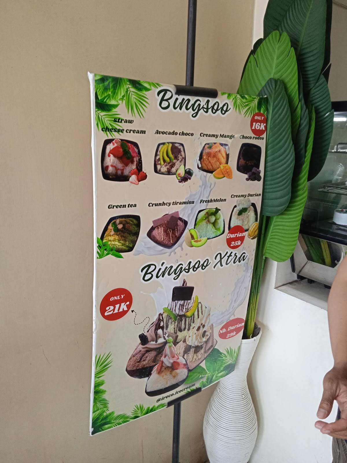 Menu at IRECO Ice Cream restaurant, Losari