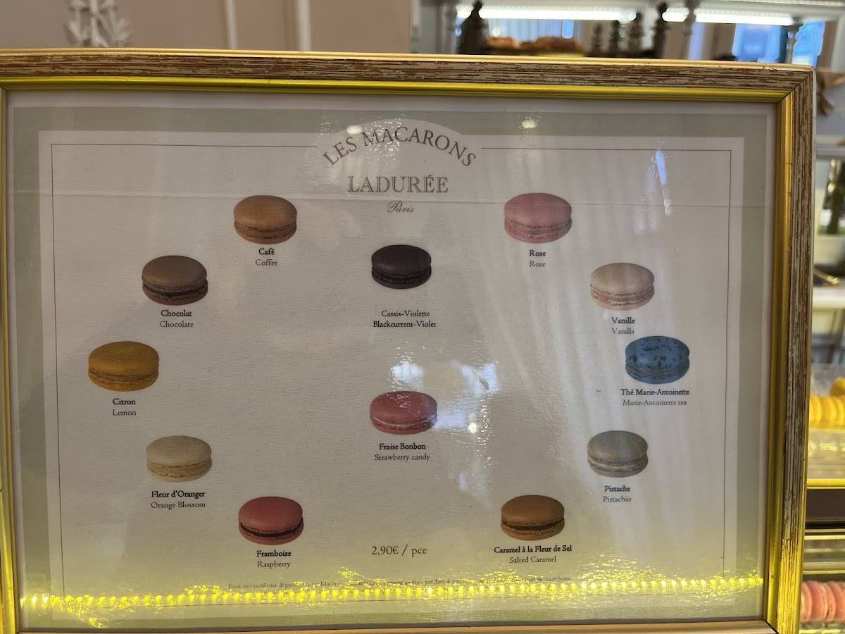 Speisekarte von LADURÉE restaurant, Luxemburg