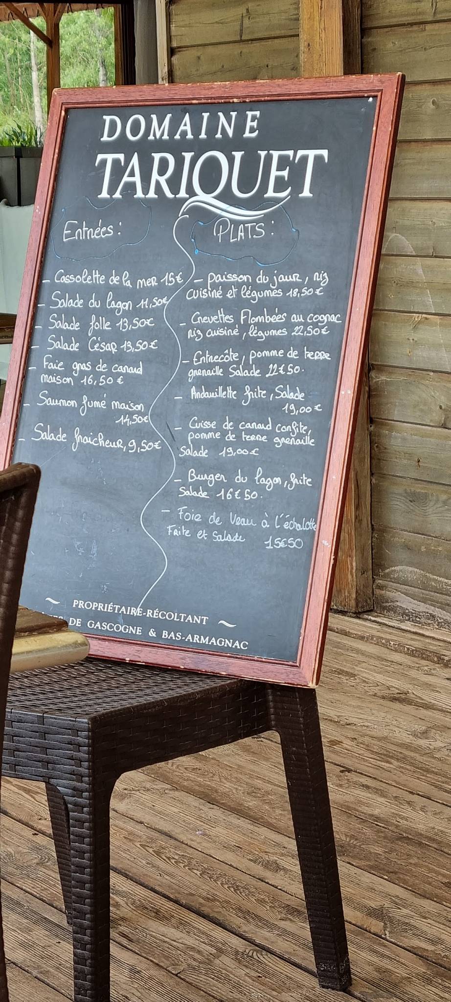 Menu au Le Lagon Bleu pub et bar, Latilly, La Sablière Rue de