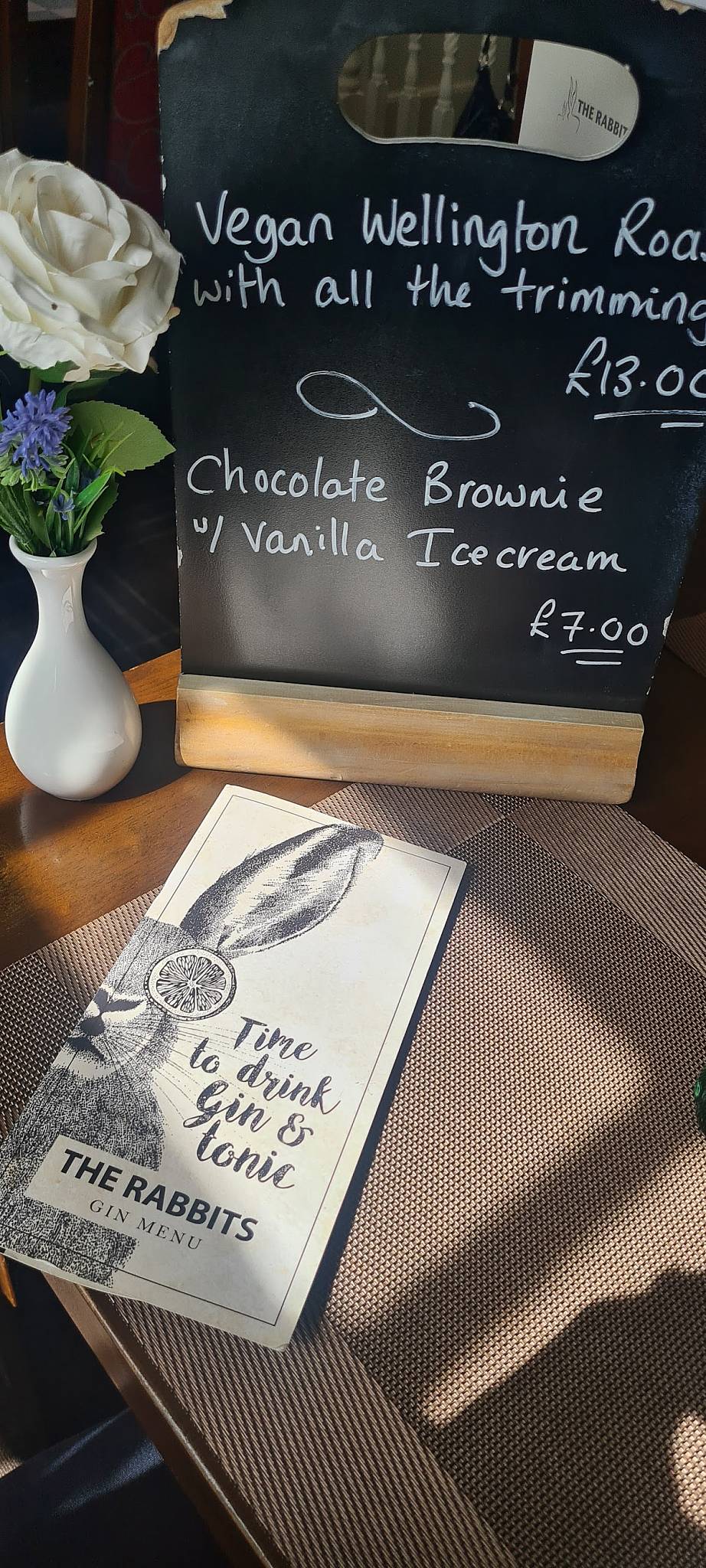 Menu at The Rabbits Pub and Restaurant, Romford