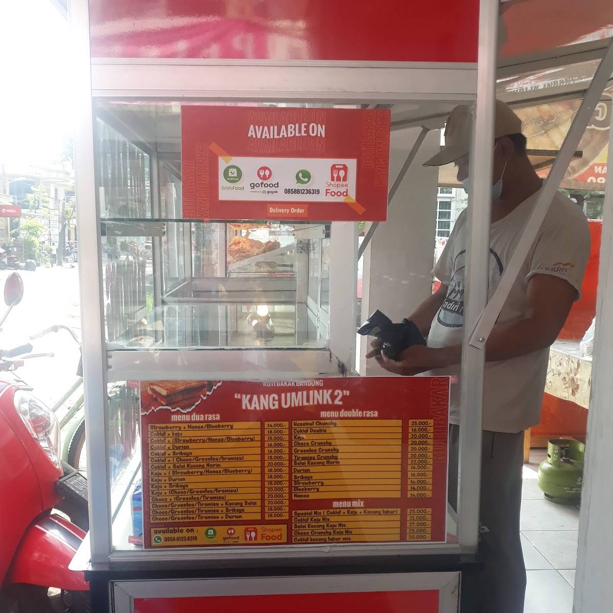 Menu at Roti bakar bandung kang umlink, South Tangerang