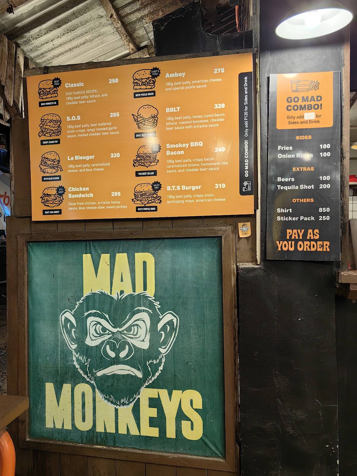 Menu at Mad Monkeys Burger Lab restaurant, San Juan, M84C+HG2