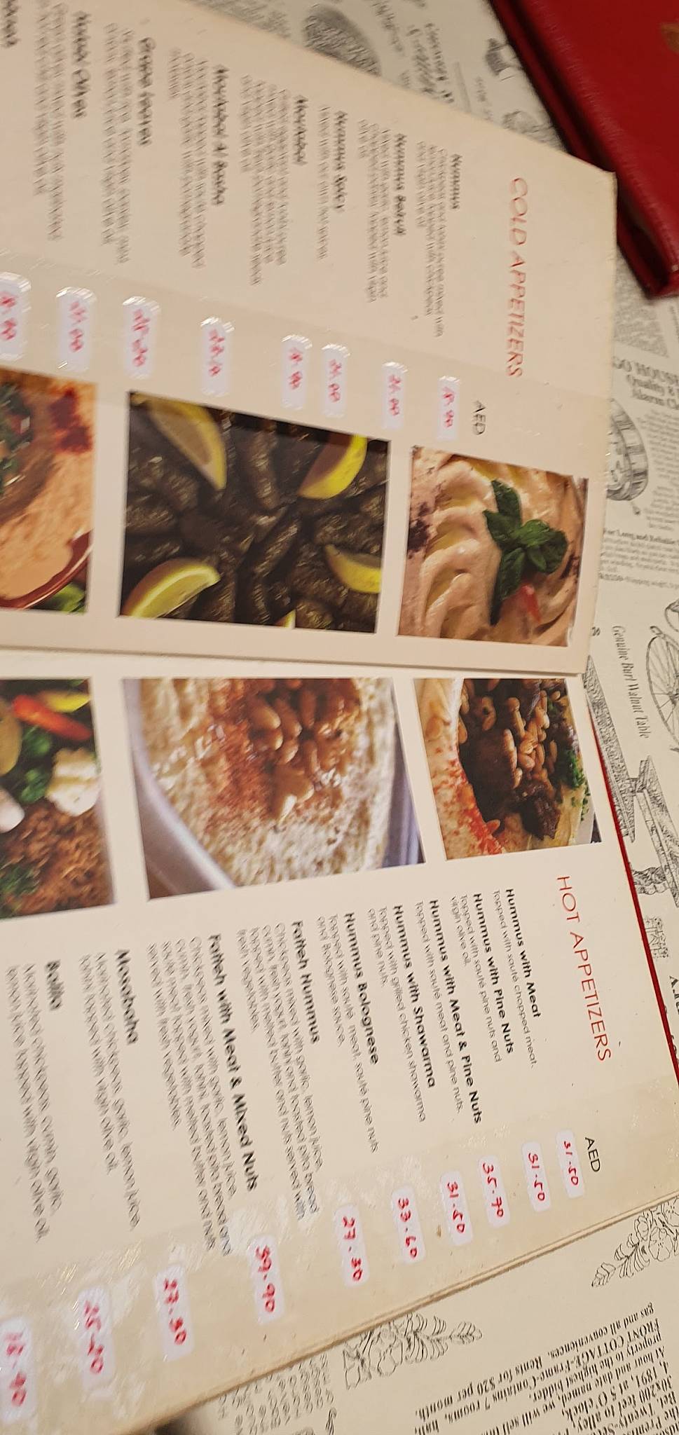 Carta del restaurante Tarbouche, Abu Dabi, F9Q4+MF5