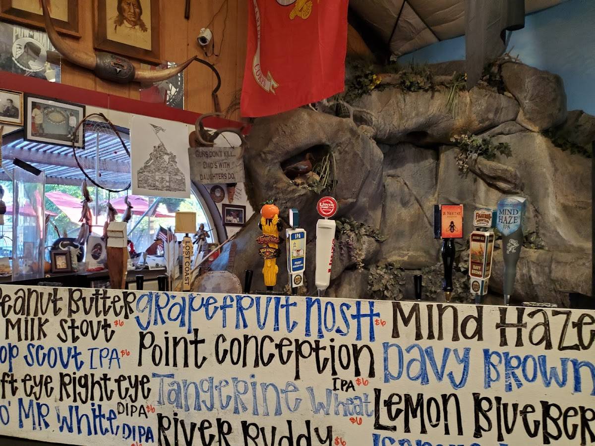 Menu at Red House BBQ, Tehachapi, 426 E Tehachapi Blvd