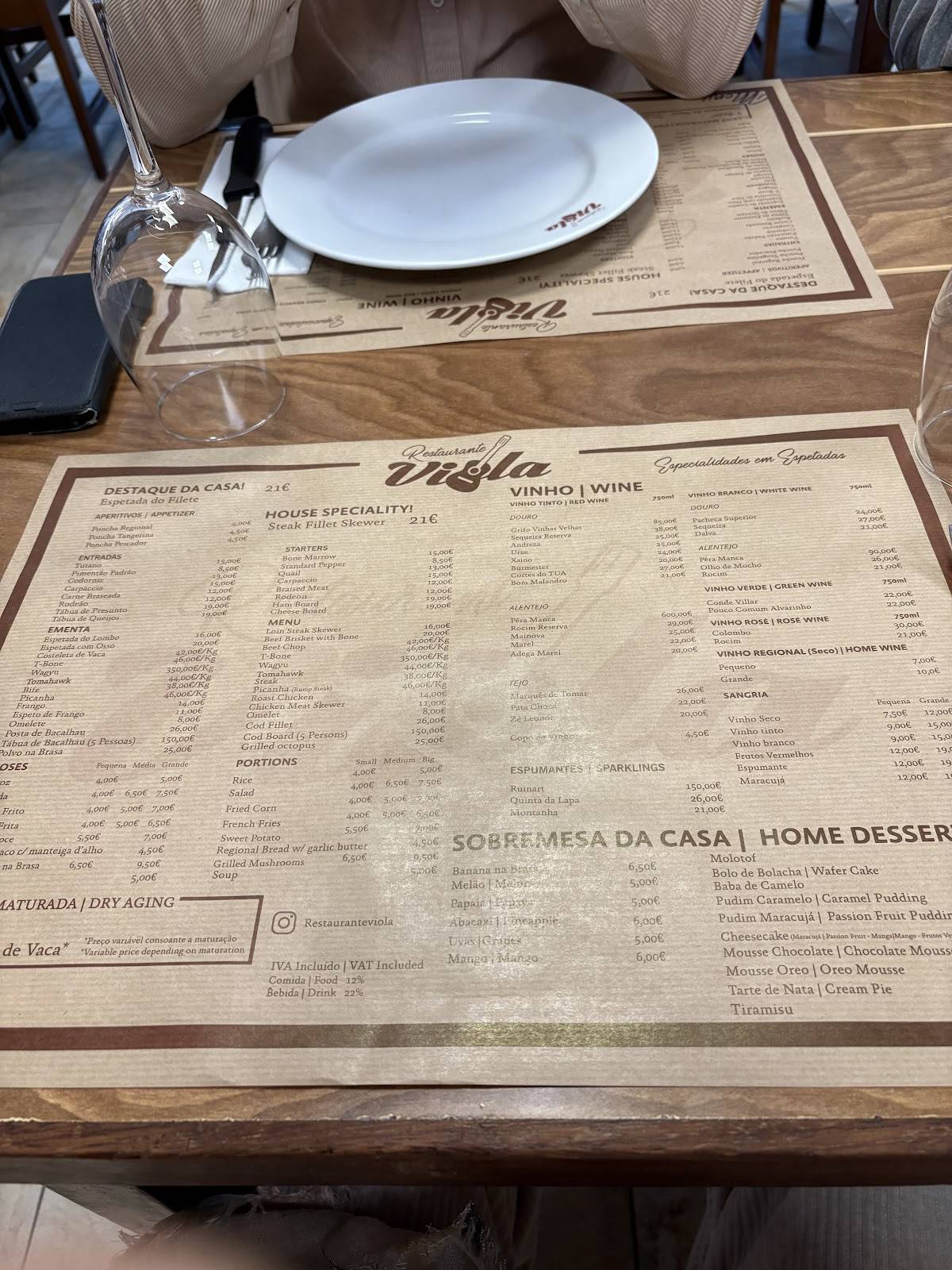Menu at Viola restaurant, Câmara De Lobos