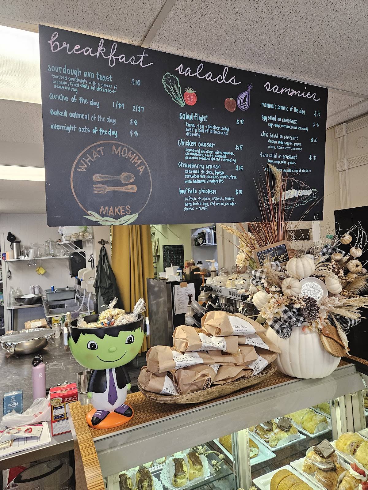 Menu at What Momma Makes cafe, Hummelstown