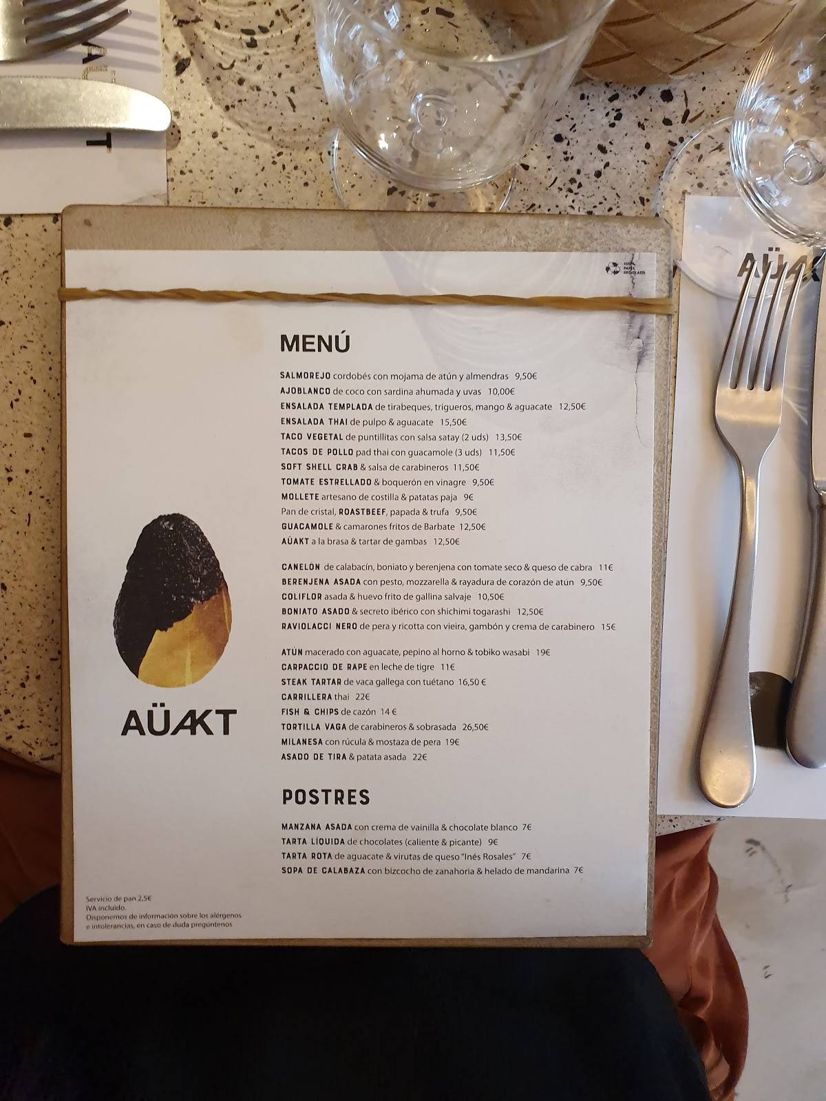 Carta del restaurante AÜAKT, Madrid
