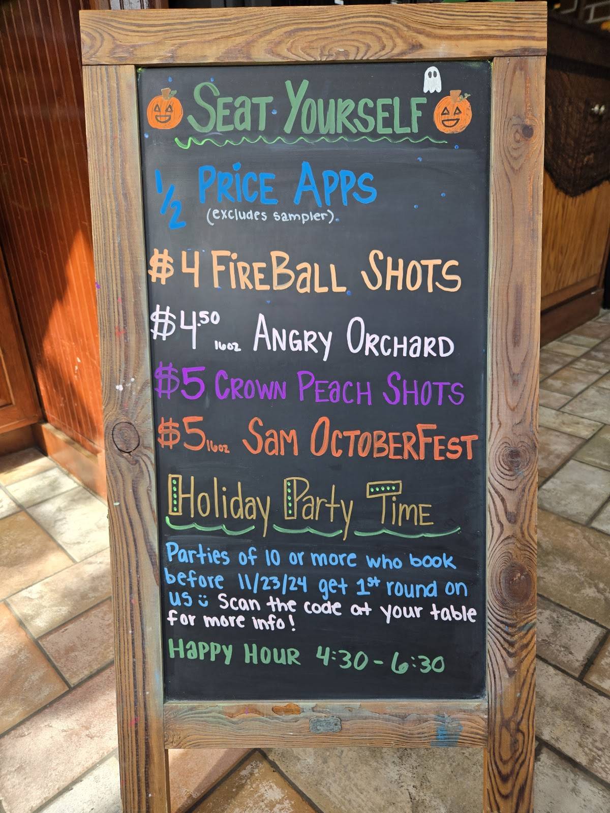 Menu at Arooga's pub & bar, Mechanicsburg, Carlisle Pike