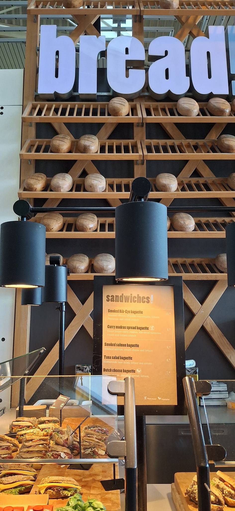 Menu at BREAD, Schiphol