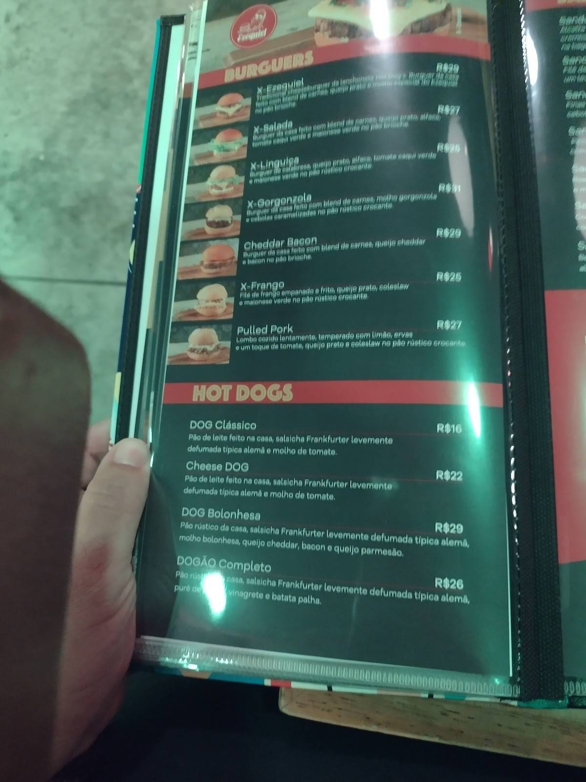 Menu em Baixo Alpha restaurante, Barueri