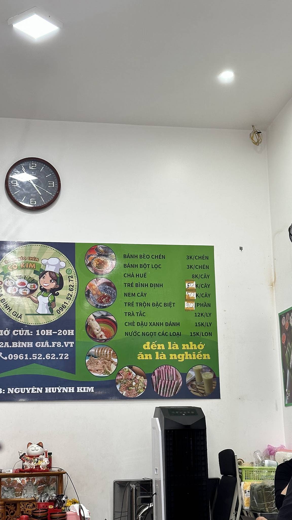 Menu at Bánh bèo chén - Cô KIM Vũng Tàu, Vietnam