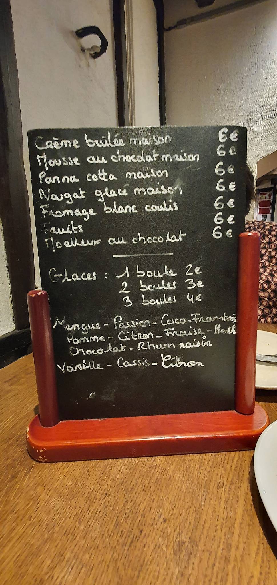 Menu au Chez Erwan pub et bar, Bourdonné