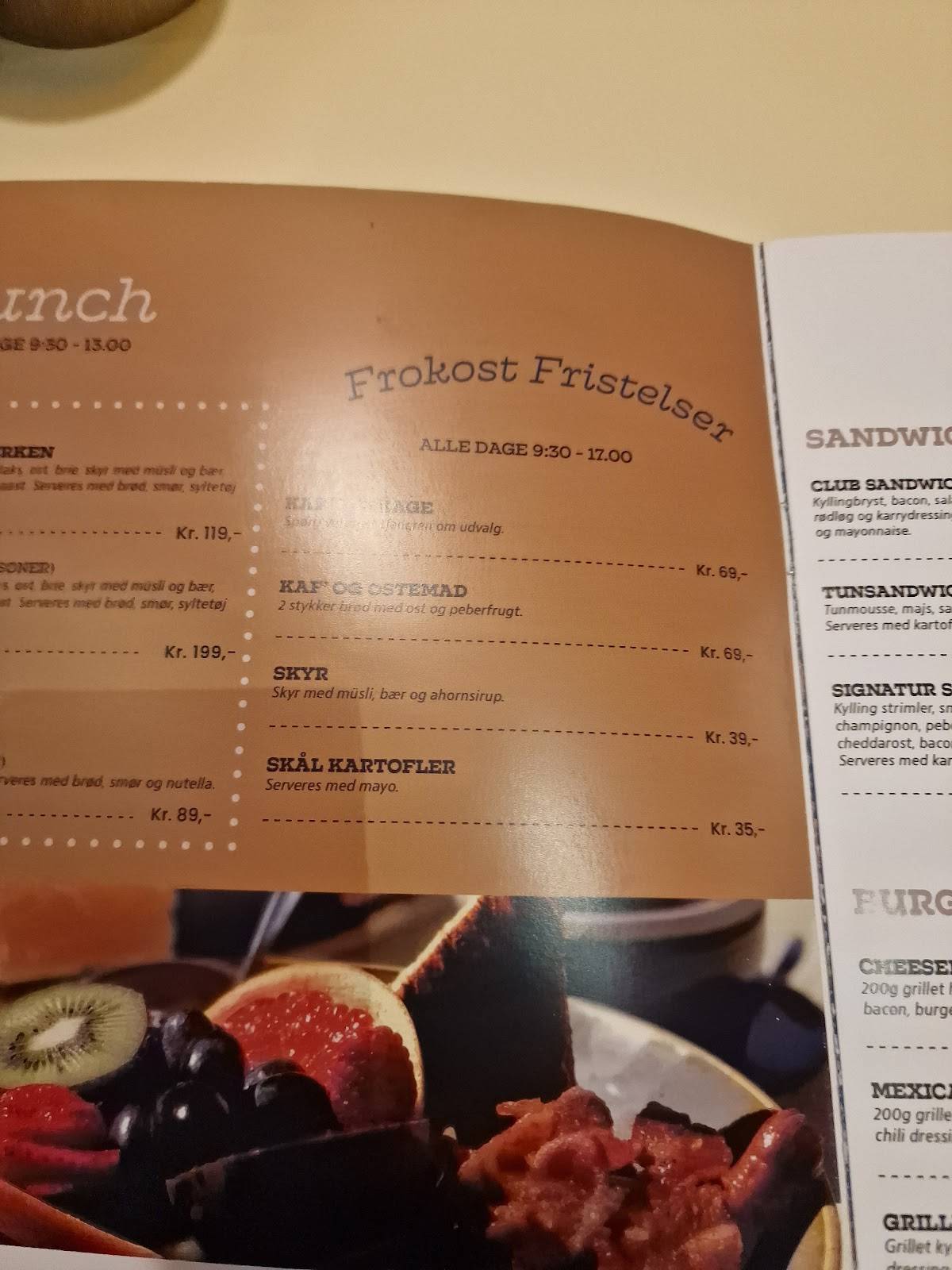 Menu at Café Novo cafe, Kalundborg, Kordilgade 17