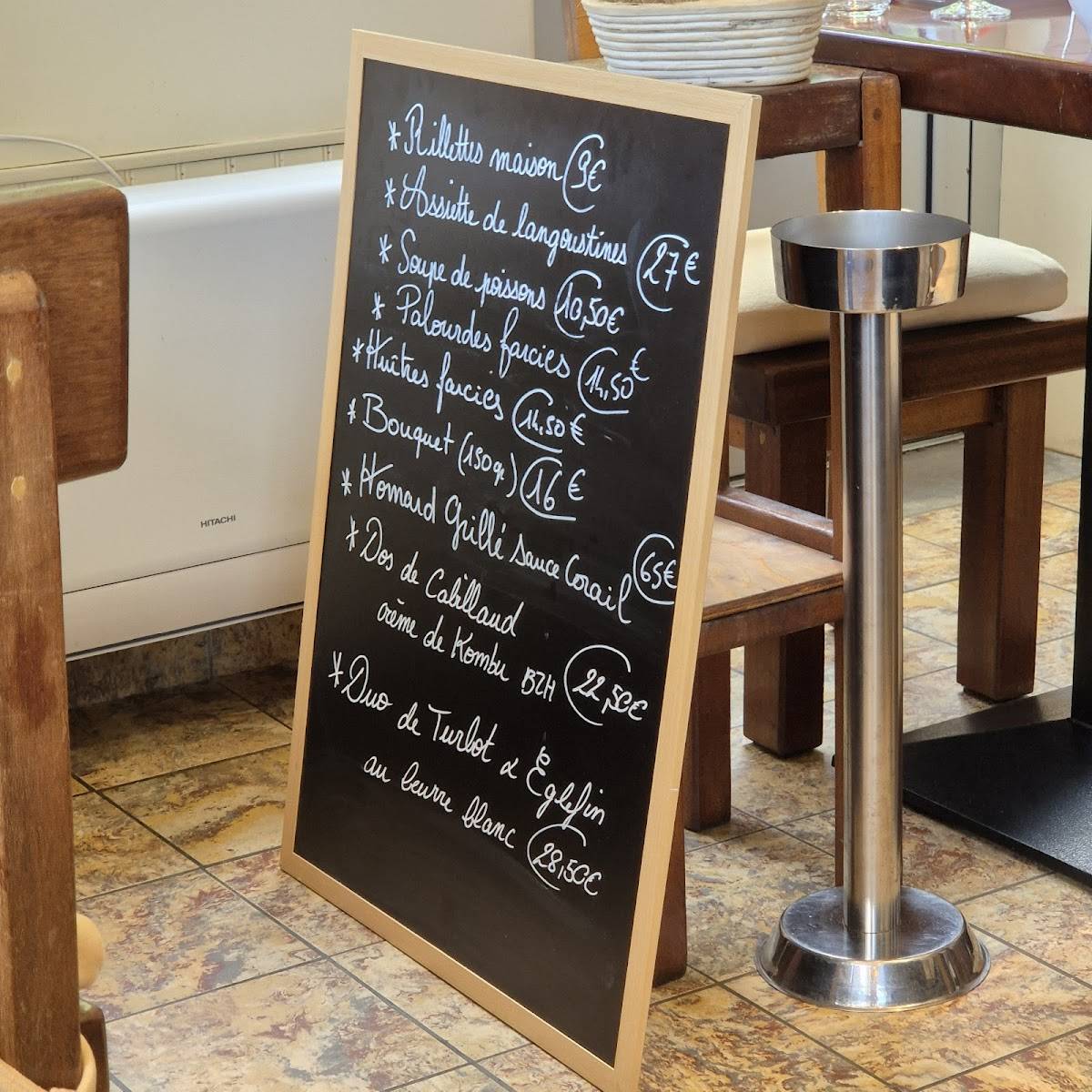Menu au Chez Jacky restaurant, Riec-sur-Belon, Port de Bélon - Riec Sur ...