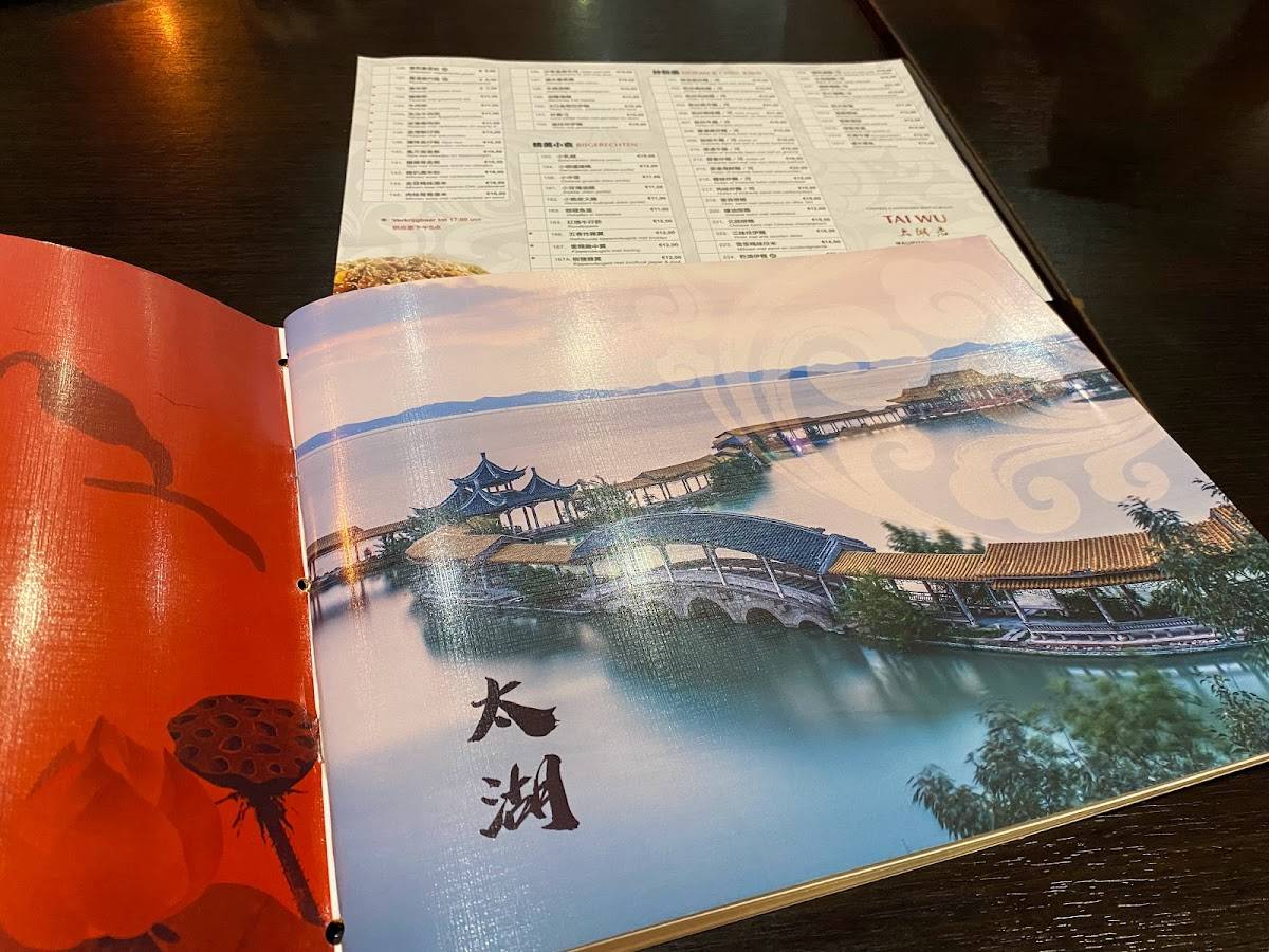 Menu at Chinees Cantonees restaurant Tai Wu, Rotterdam, Mauritsweg 24-26