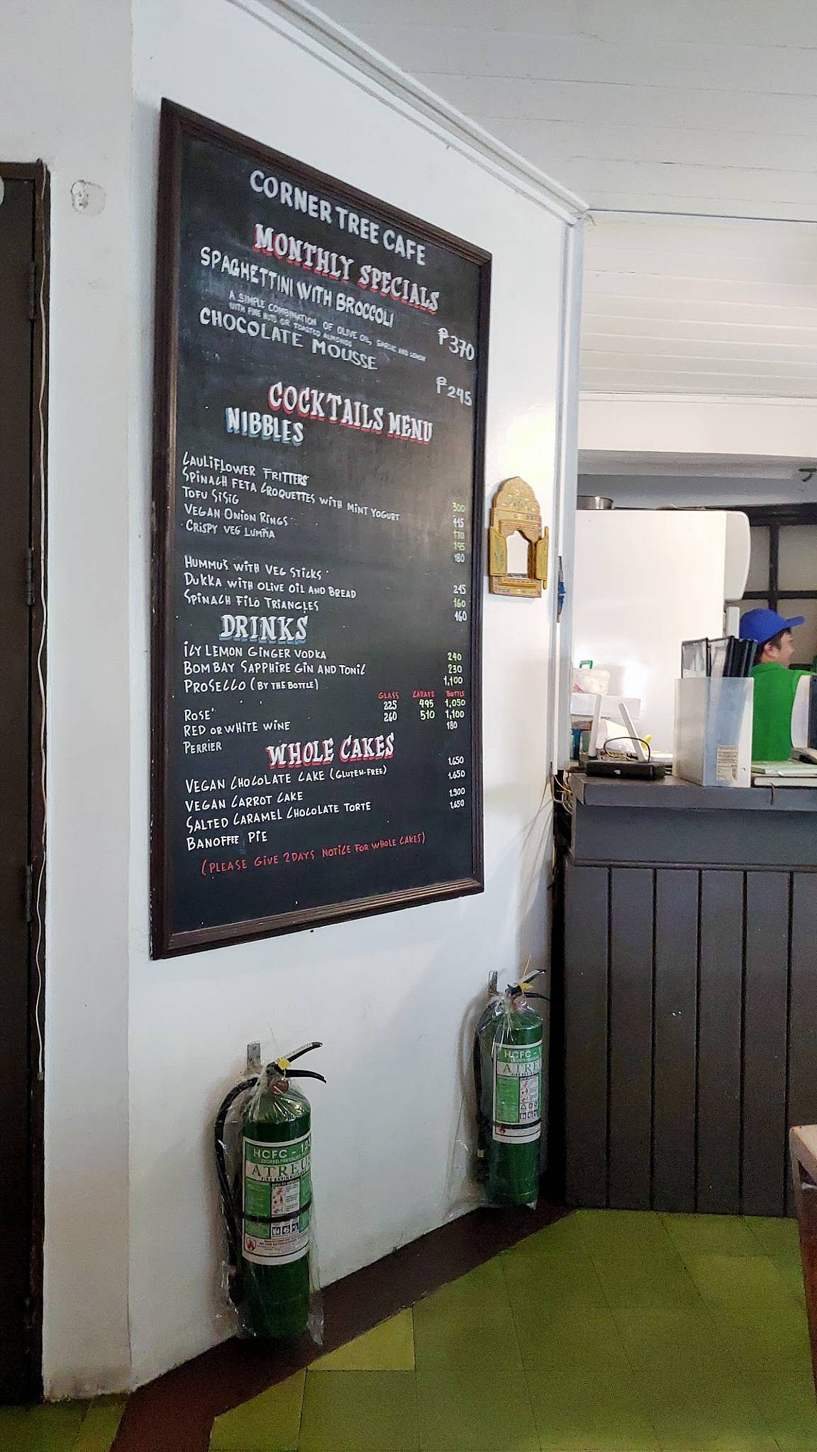 Carta de Corner Tree Cafe, Makati, 150 Jupiter