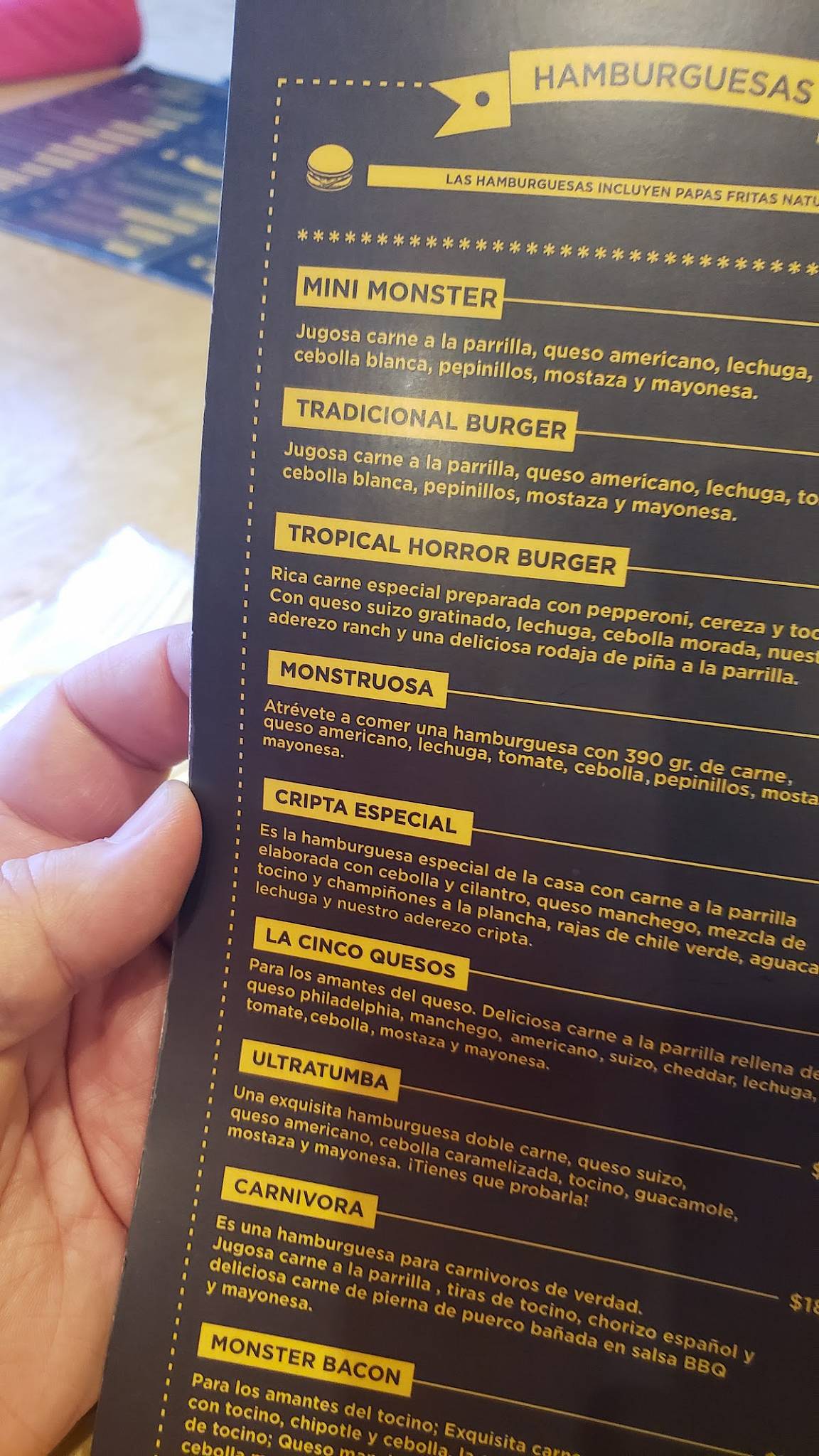 Carta del restaurante Cripta Burger, Mexicali, Calz. Justo Sierra s/n