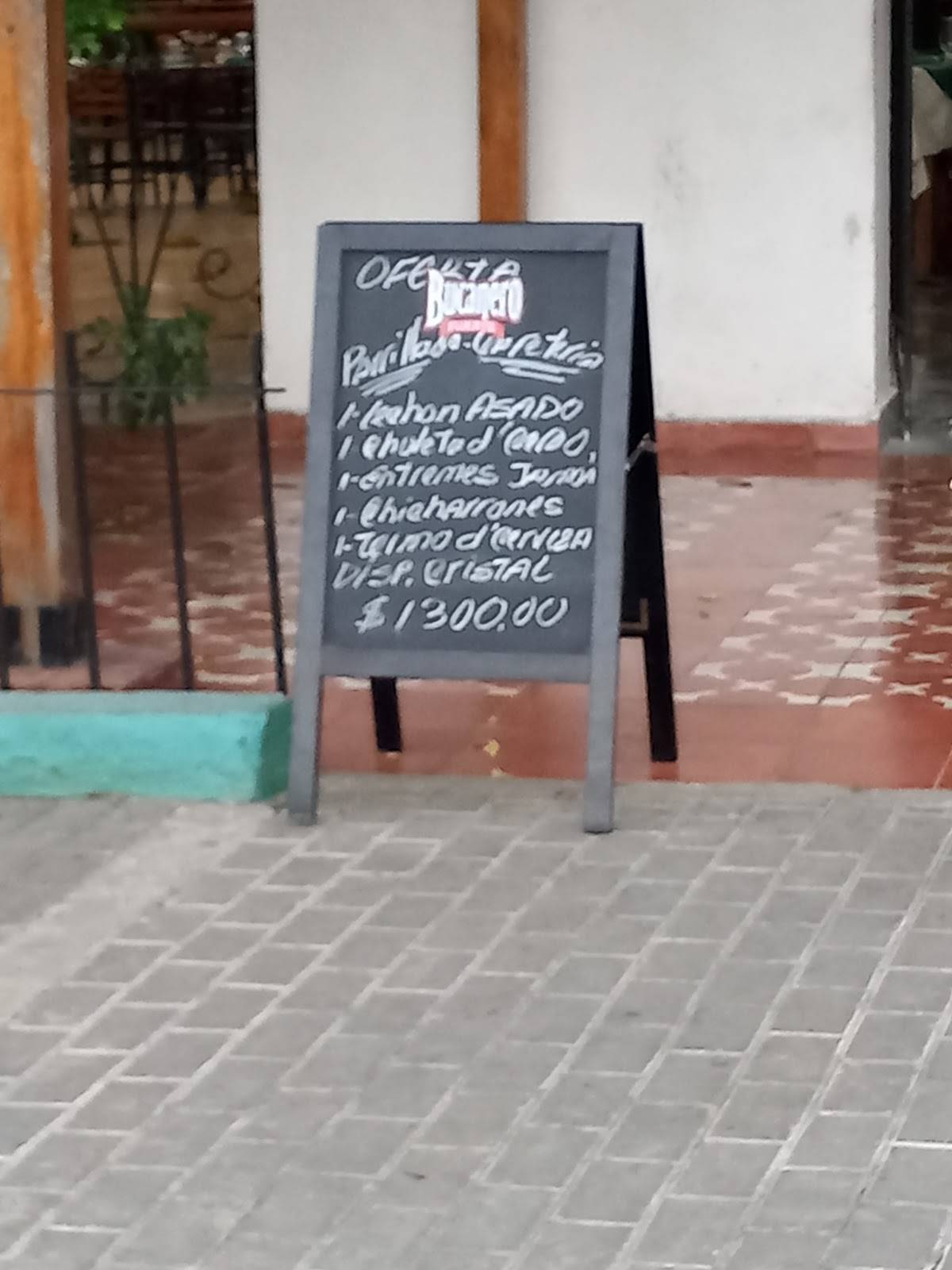 Carta del restaurante El Cochinito, La Habana, 4JP7+RCQ