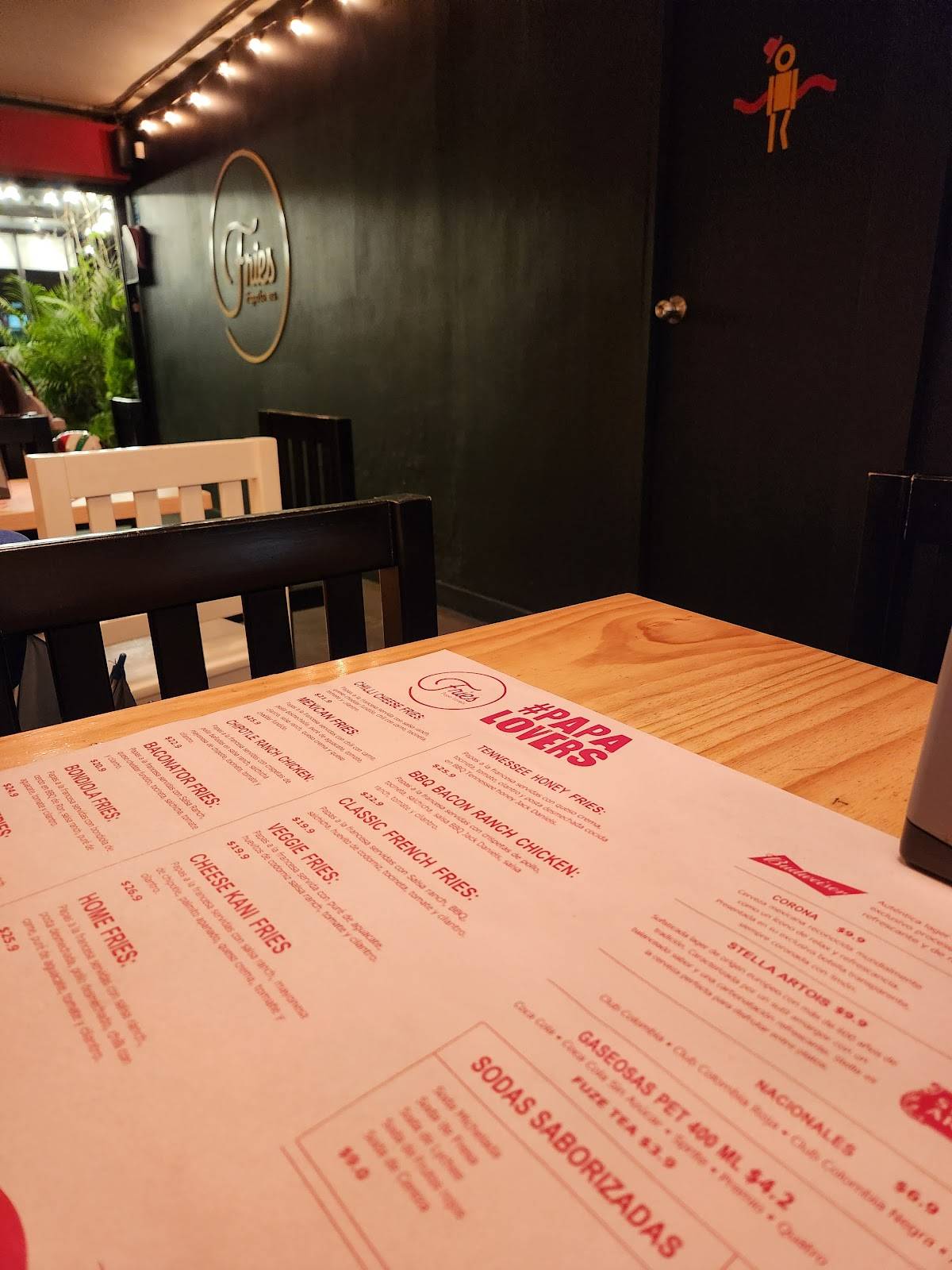 Menu at Fries Papa Lovers restaurant, Envigado