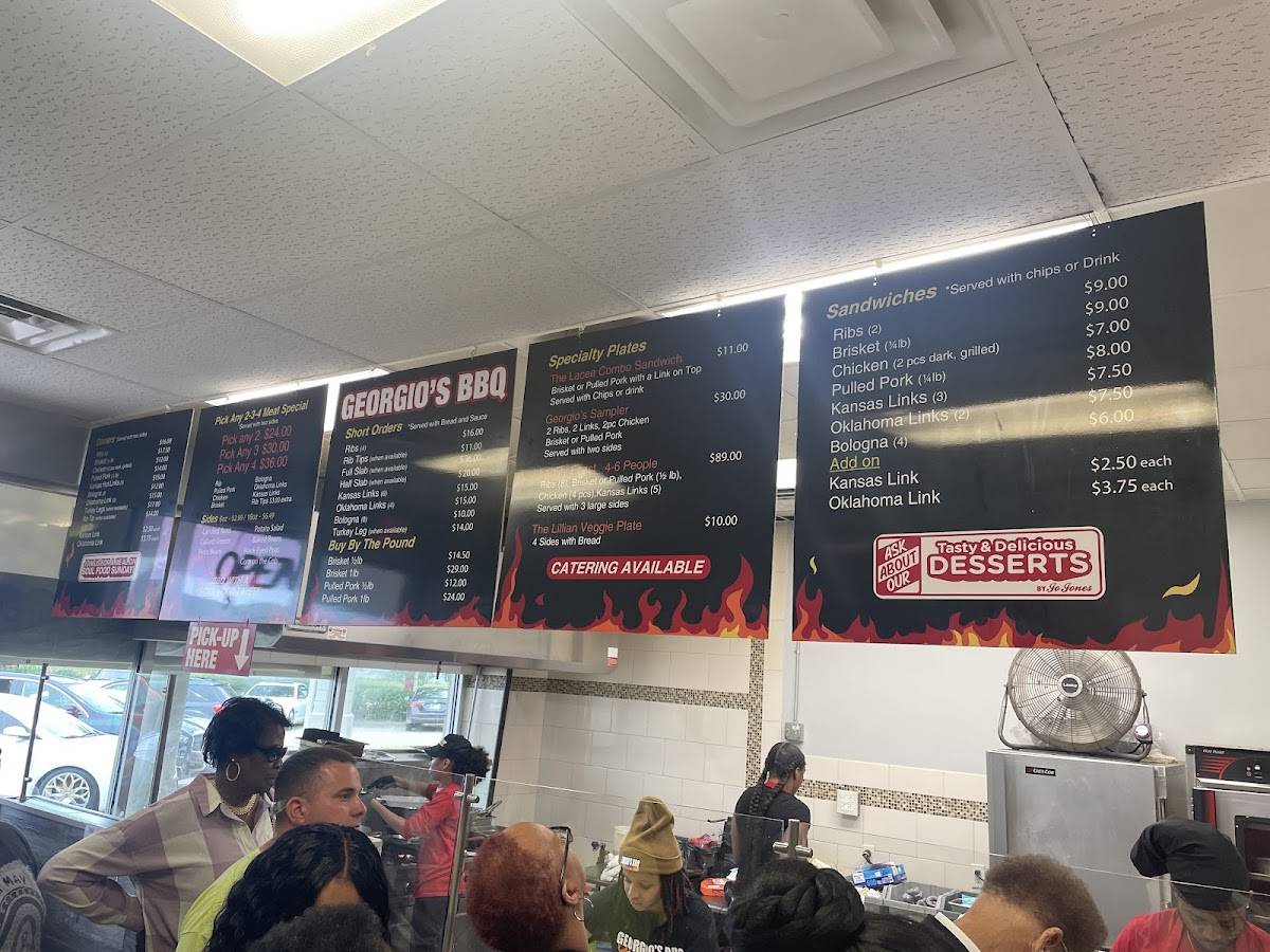 Menu at Georgio's Il BBQ, Wichita