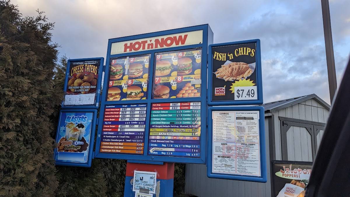 Menu at Hot 'n Now Hamburgers fast food, Sturgis