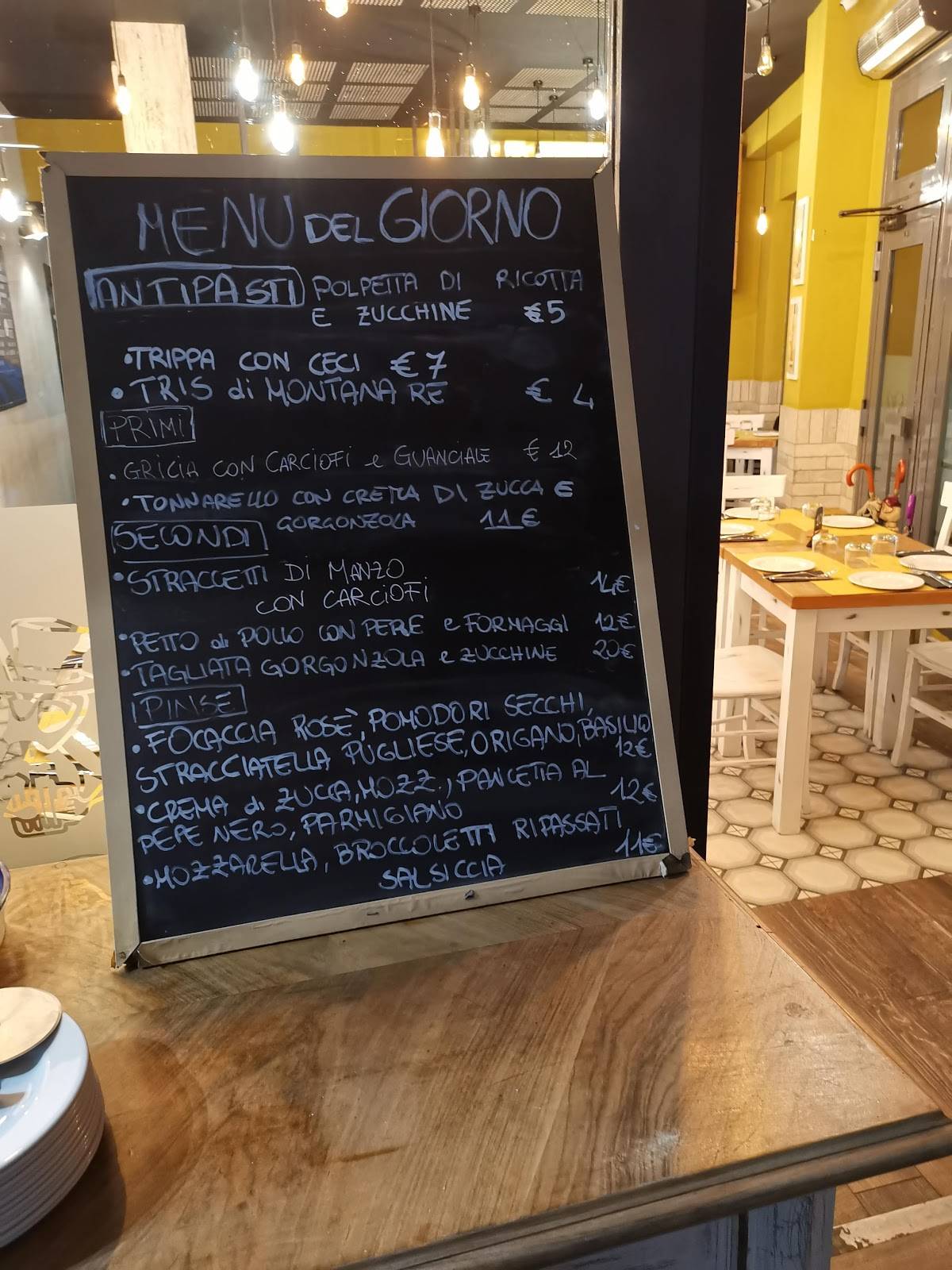 Menu da I Tre Grilli Pinseria ristorante, Roma