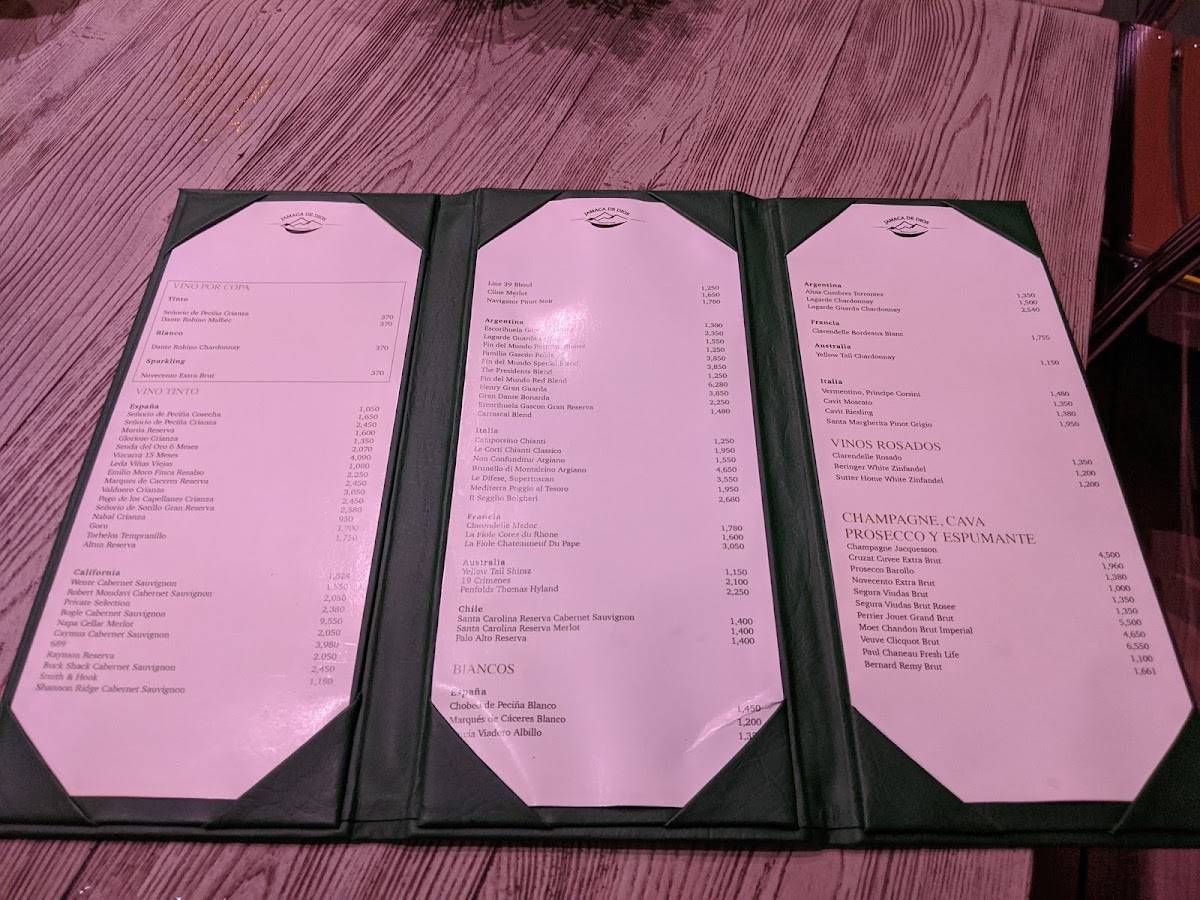 Menu at Jamaca de Dios Restaurant, Jarabacoa, Carretera Palo Blanco