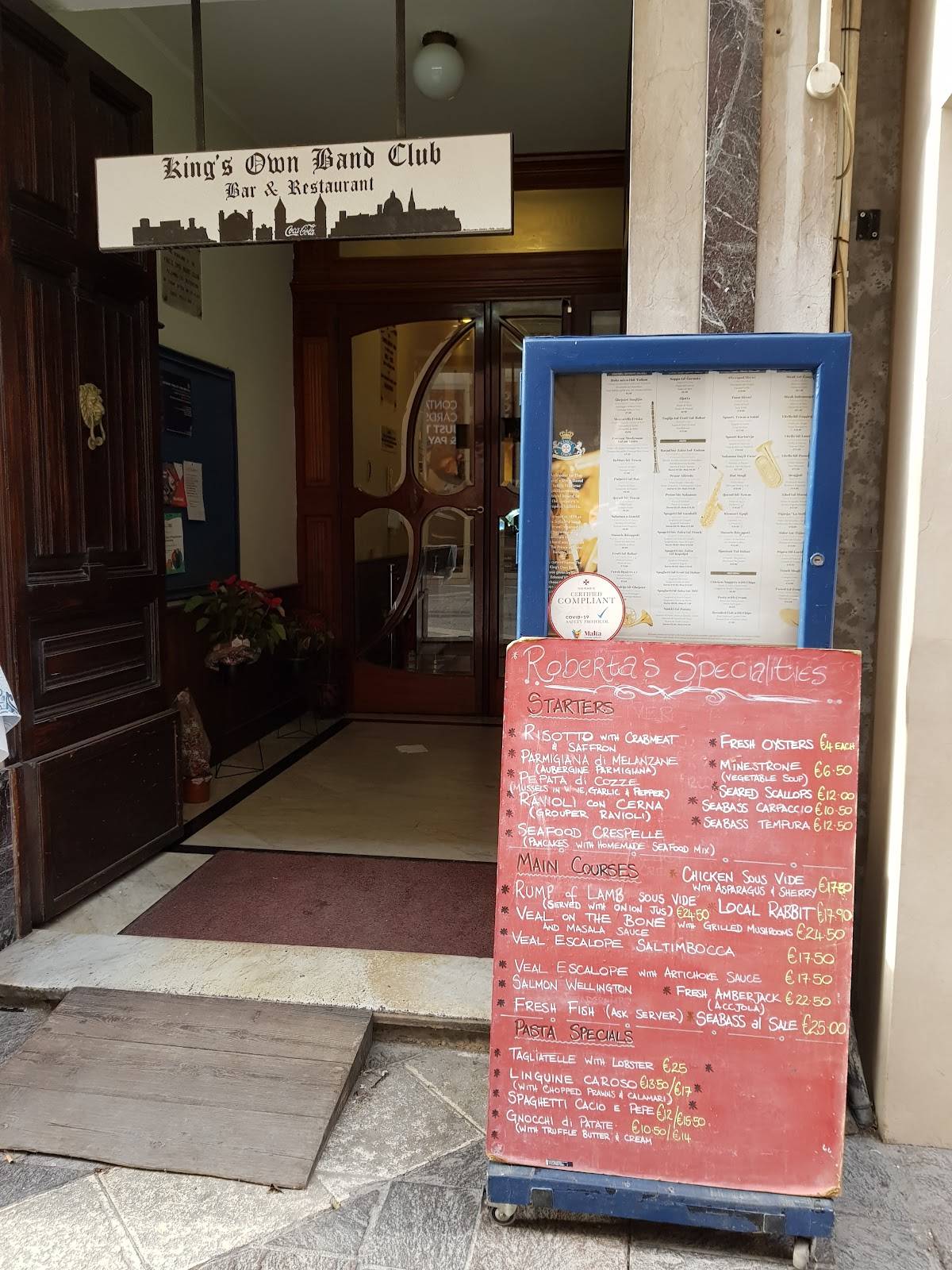 Menu at PRECA@King's Own Band Club Bar And Restaurant, Valletta