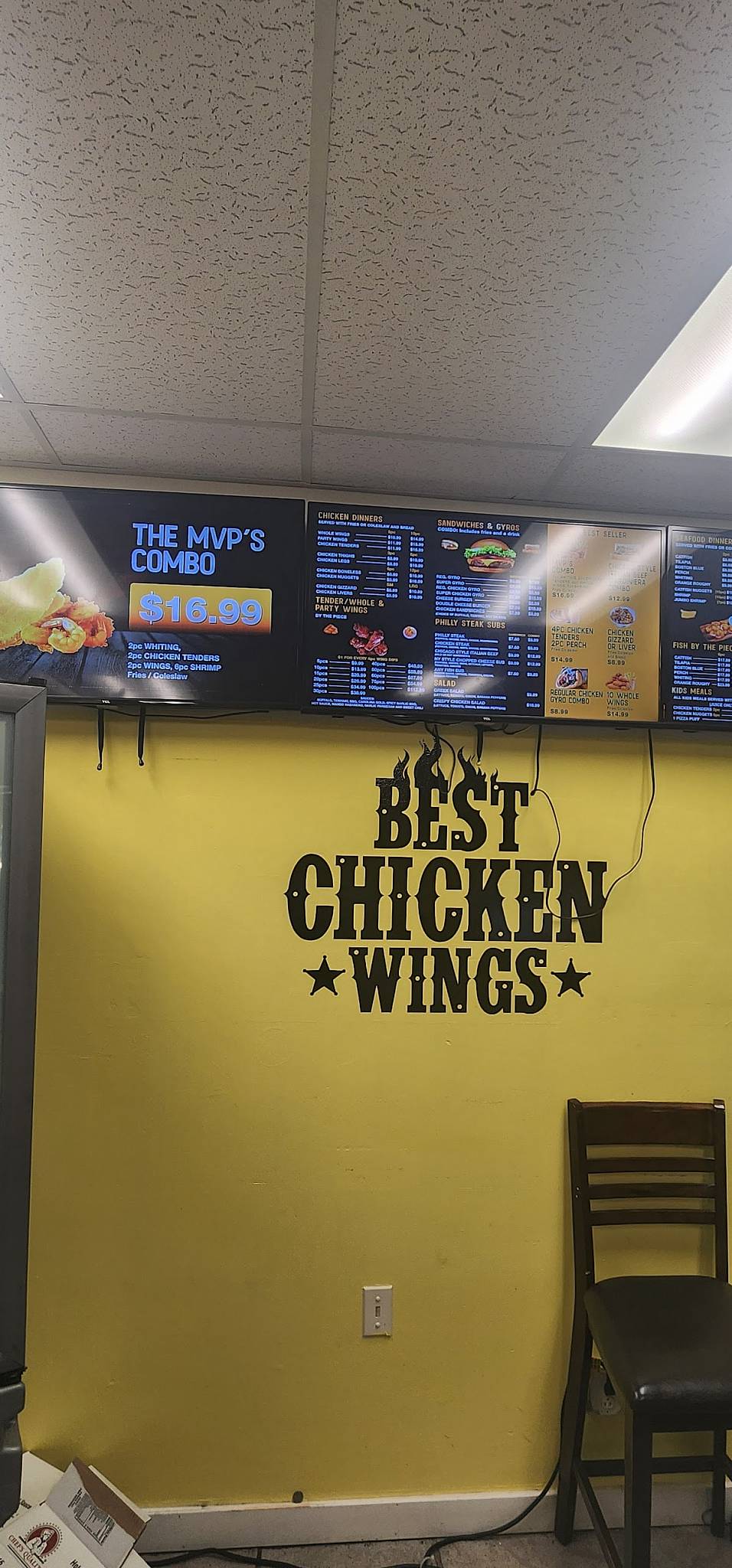 Menu at MVP's Chicken and Fish (Brookpark) restaurant, Brook Park