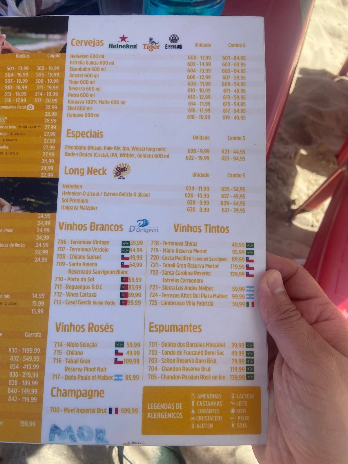 Menu em Maori Beach Club, Caucaia